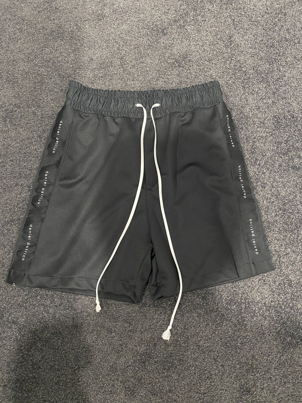 Daniel Patrick Daniel Patrick black shorts | Grailed