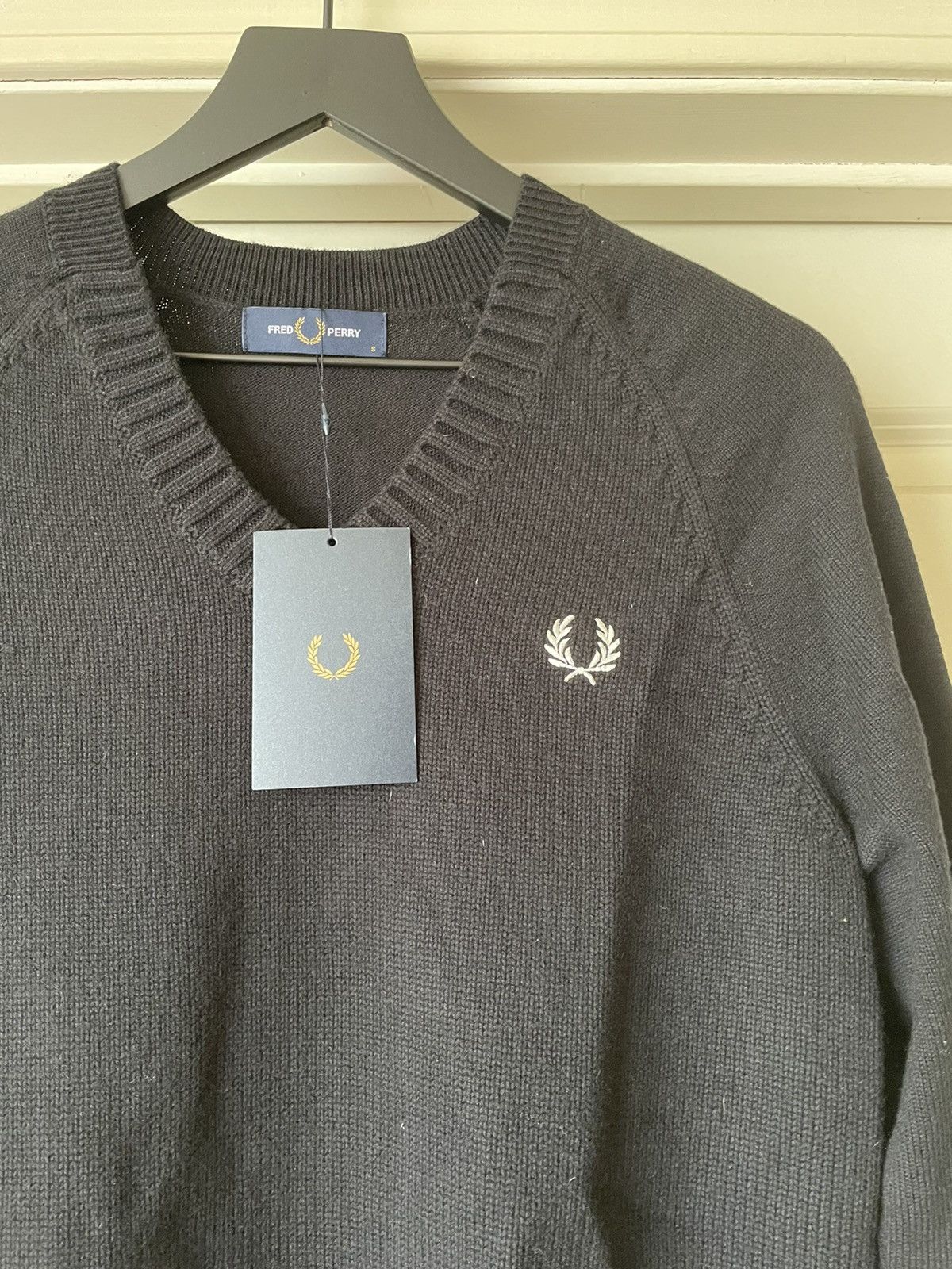 Fred Perry Fred Perry v neck sweater | Grailed