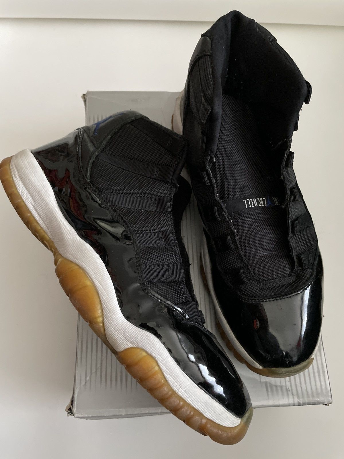 Jordan Brand Air Jordan 11 Retro 2000 Space Jam 2000 | Grailed
