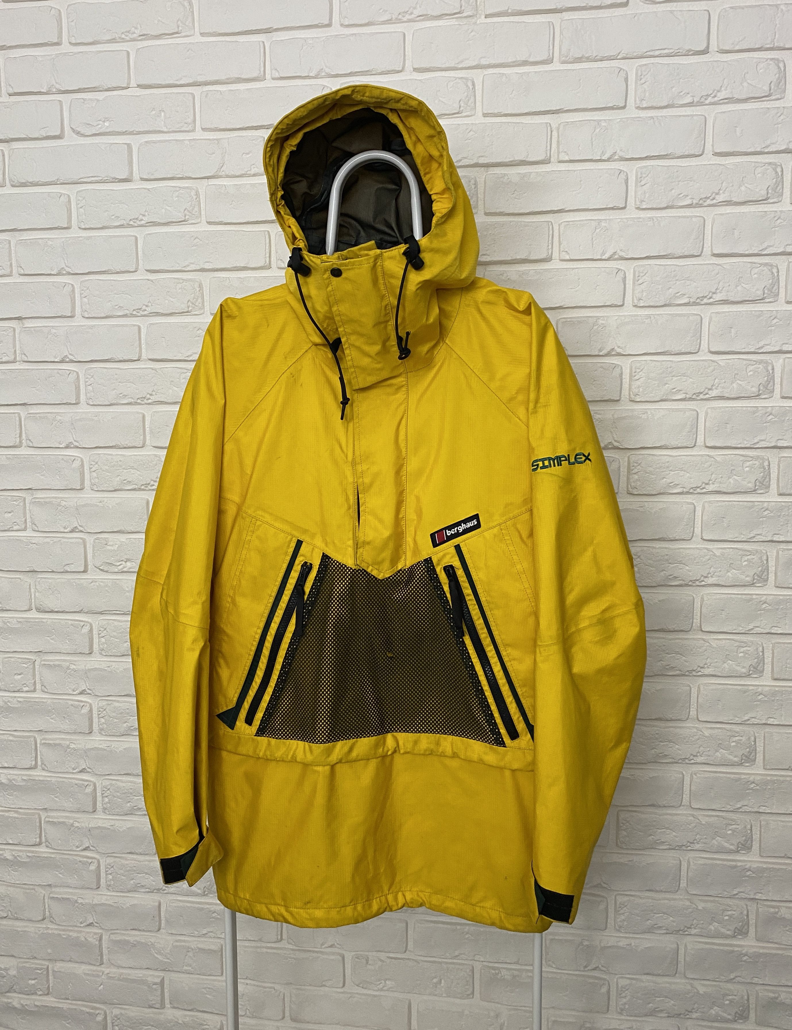 Berghaus × Vintage Men's Berghaus Simplex Gore-Tex Jacket Anorak Size L ...