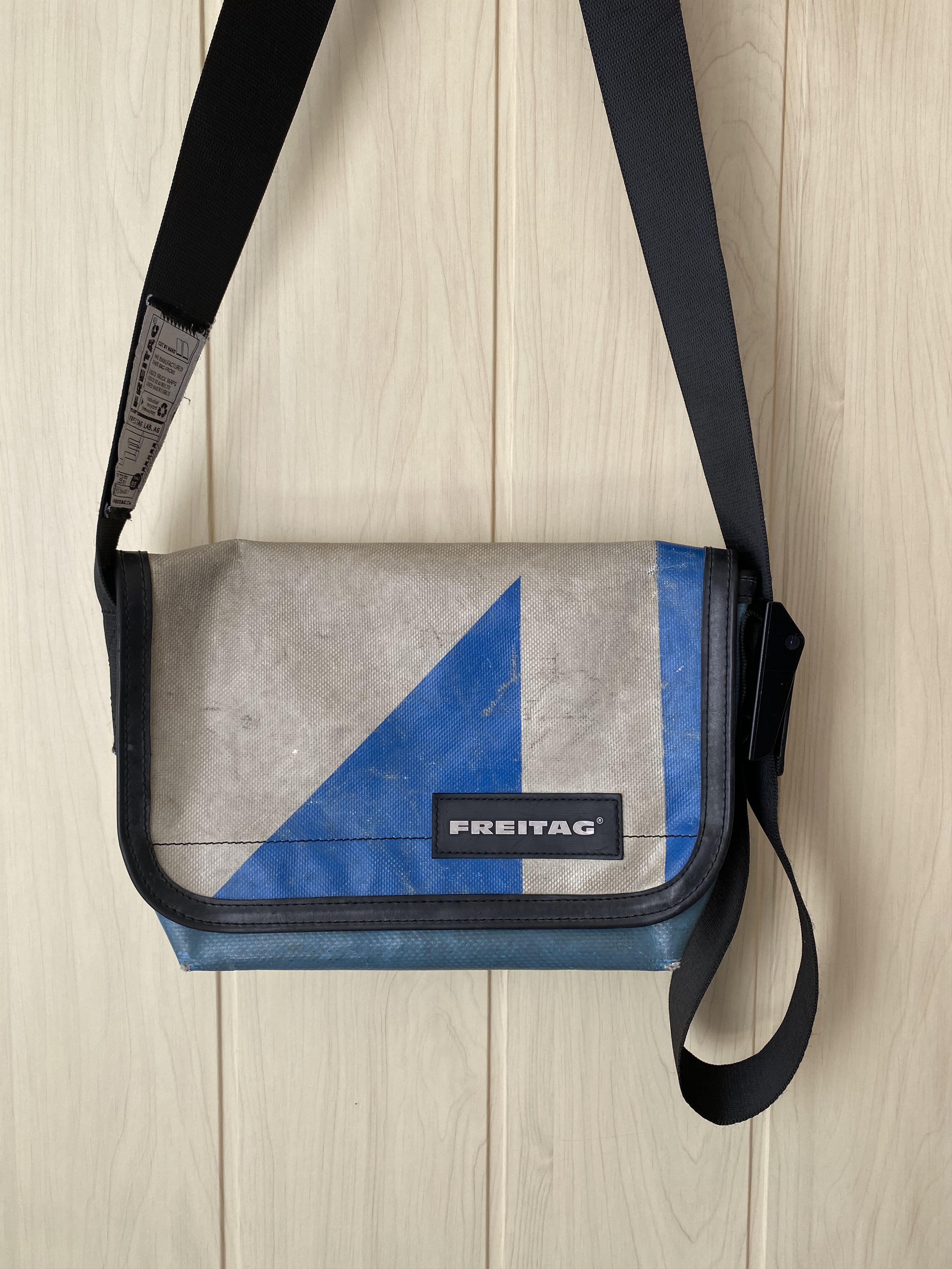 Freitag × Streetwear Freitag small messenger bag | Grailed