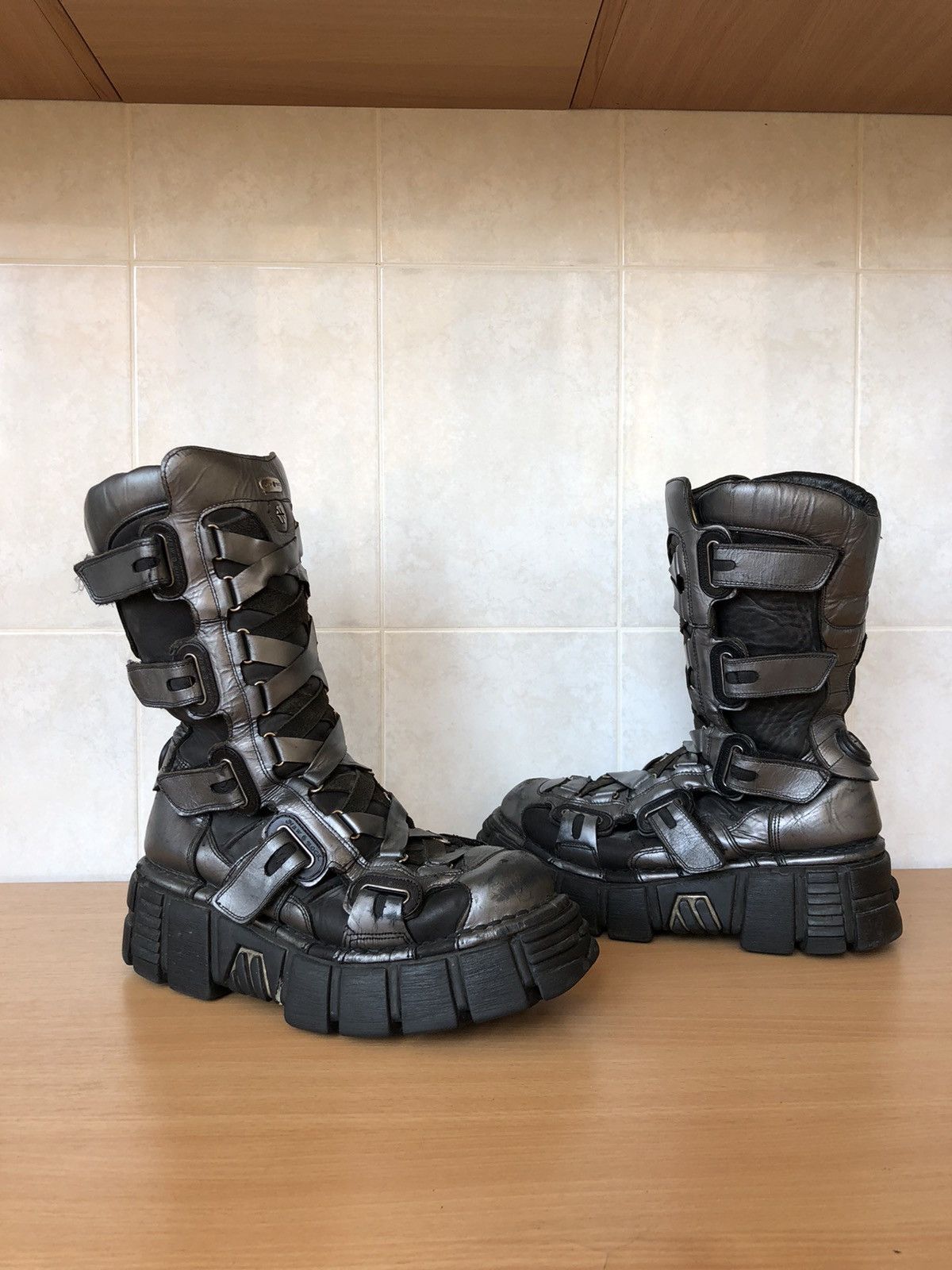 New Rock HIGH BOOTS | Grailed