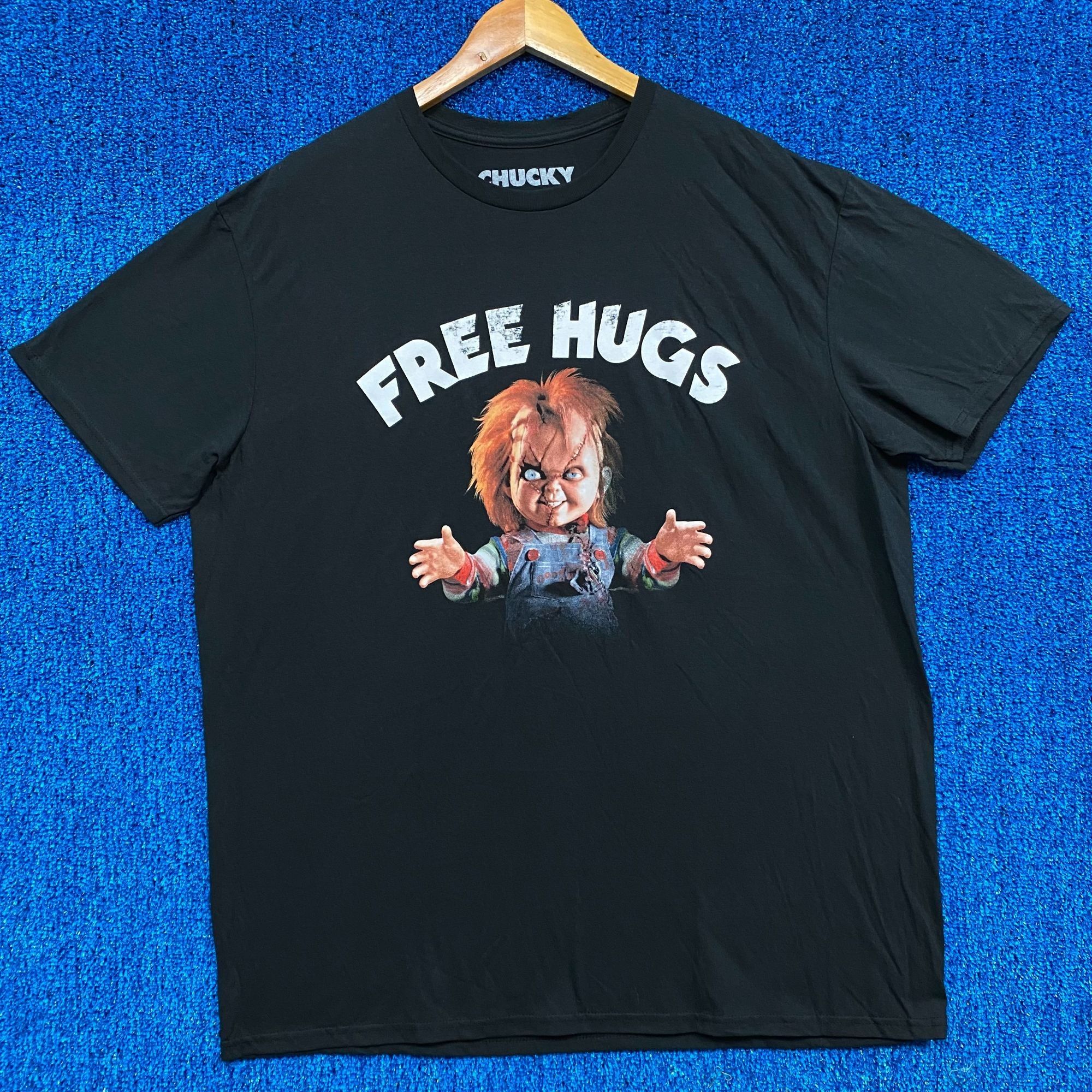 Movie Chucky Free Hugs Tee Size XL | Grailed