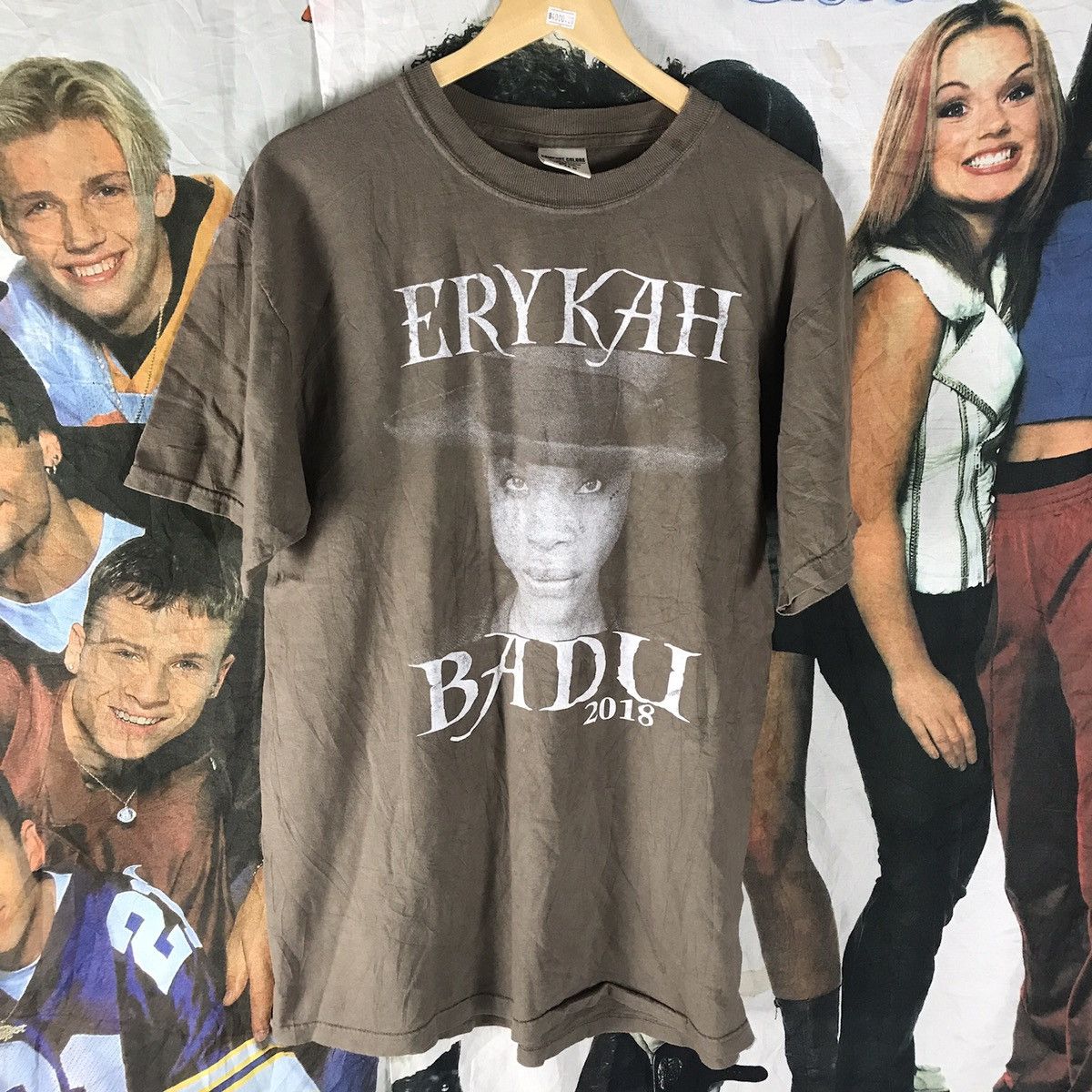Band Tees × Vintage Erykah Badu with Kalib Kweli at The Dell Promo T ...