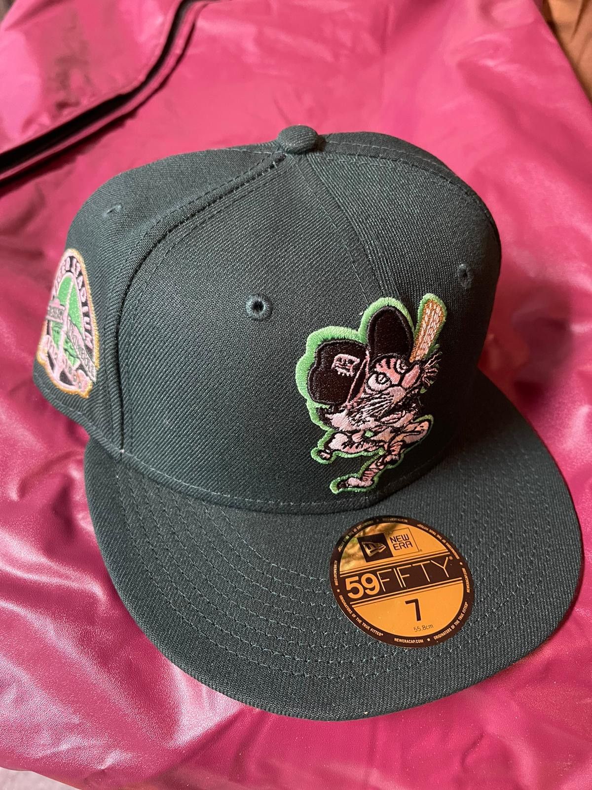 New Era Exclusive Fitted Coked Out Detroit Tigers Pink UV 7 | Grailed