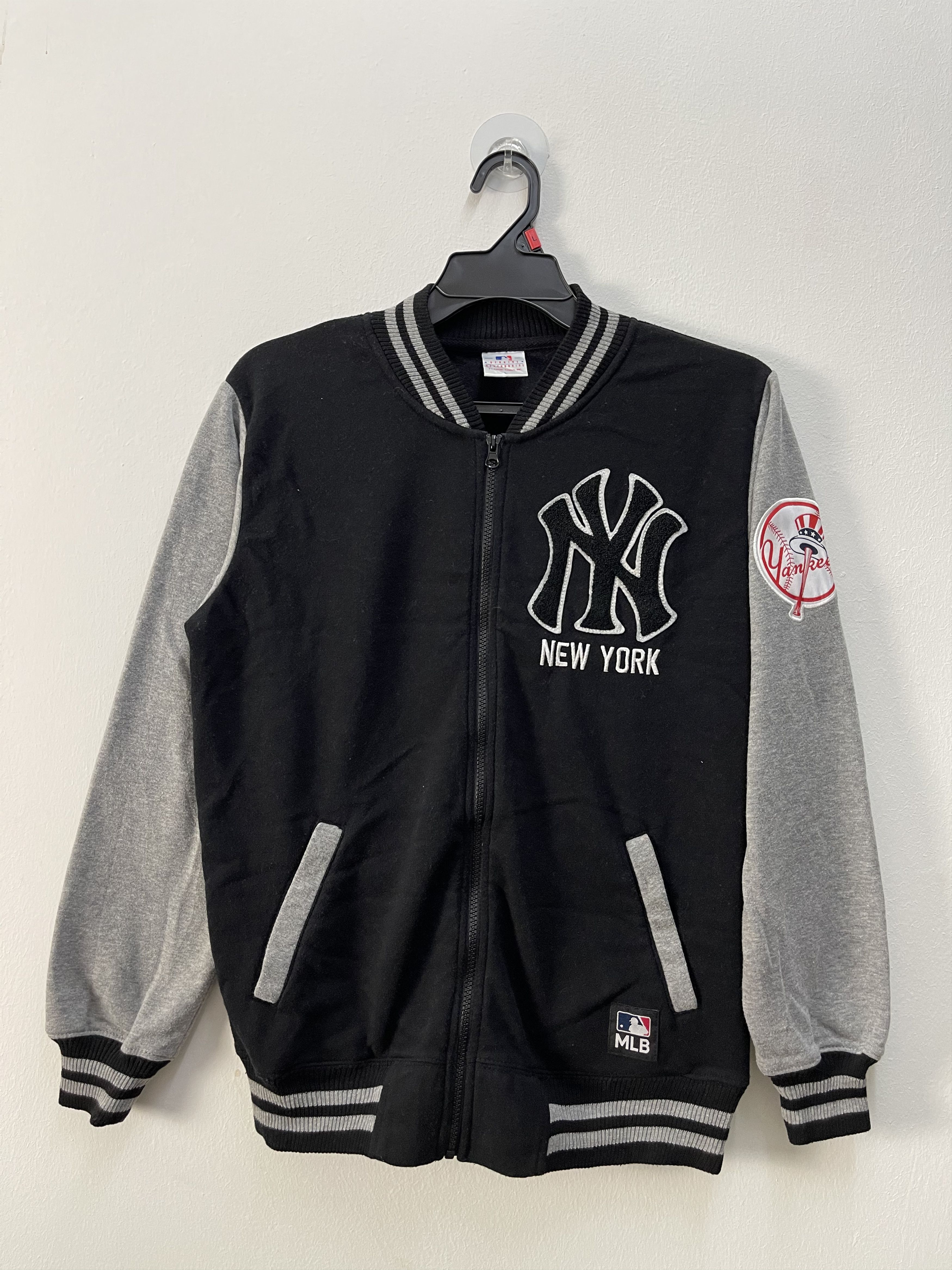 MLB × New York Yankees × Vintage Genuine Merchandise MLB New York ...