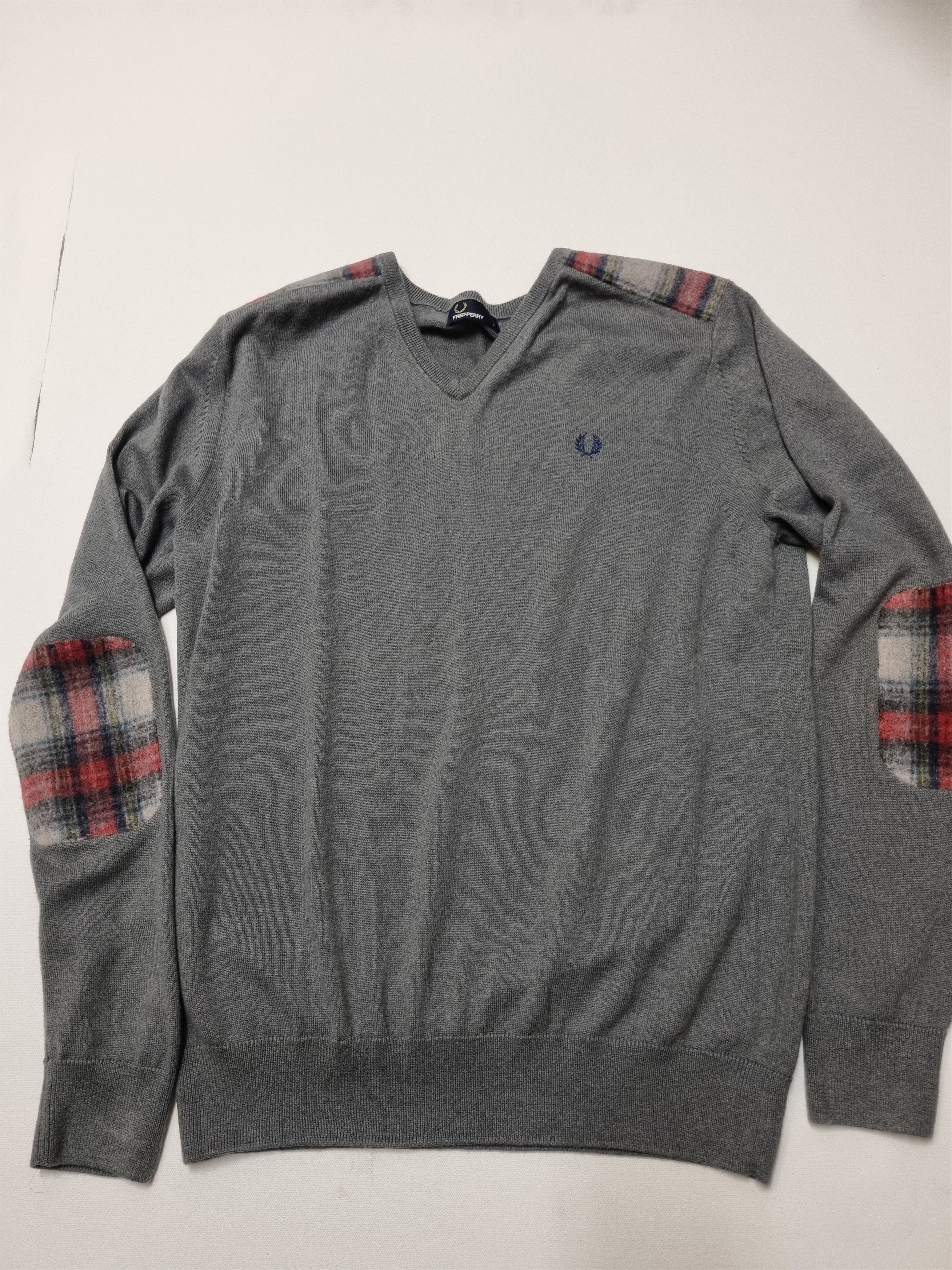 Fred Perry Fred Perry V Neck Merino / Cotton Sweater | Grailed