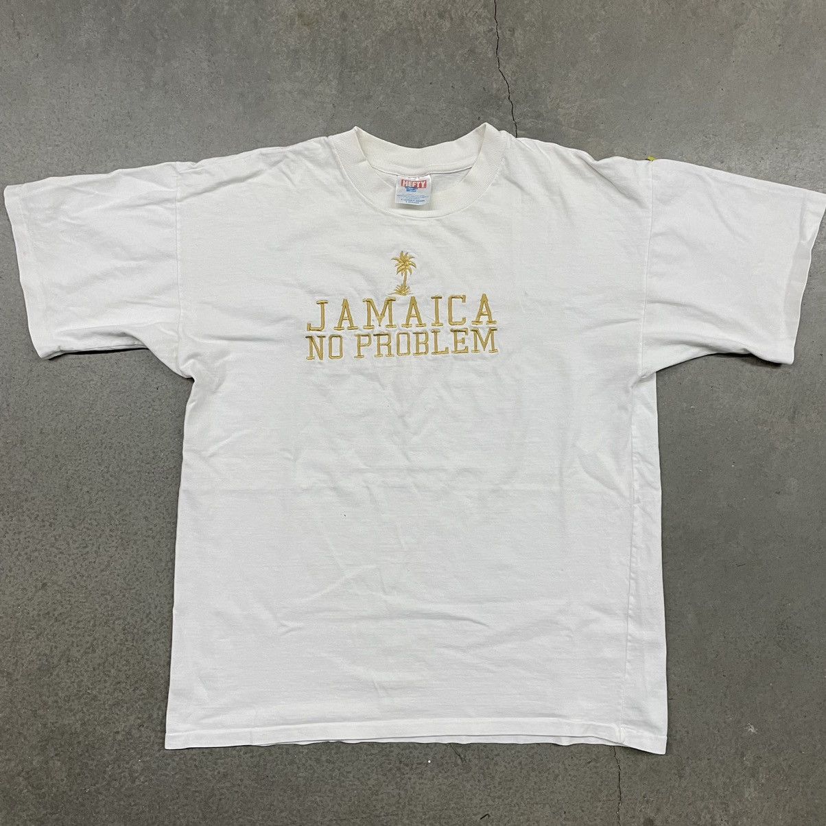 Hype × Vintage VINTAGE JAMAICA NO PROBLEM TEE | Grailed
