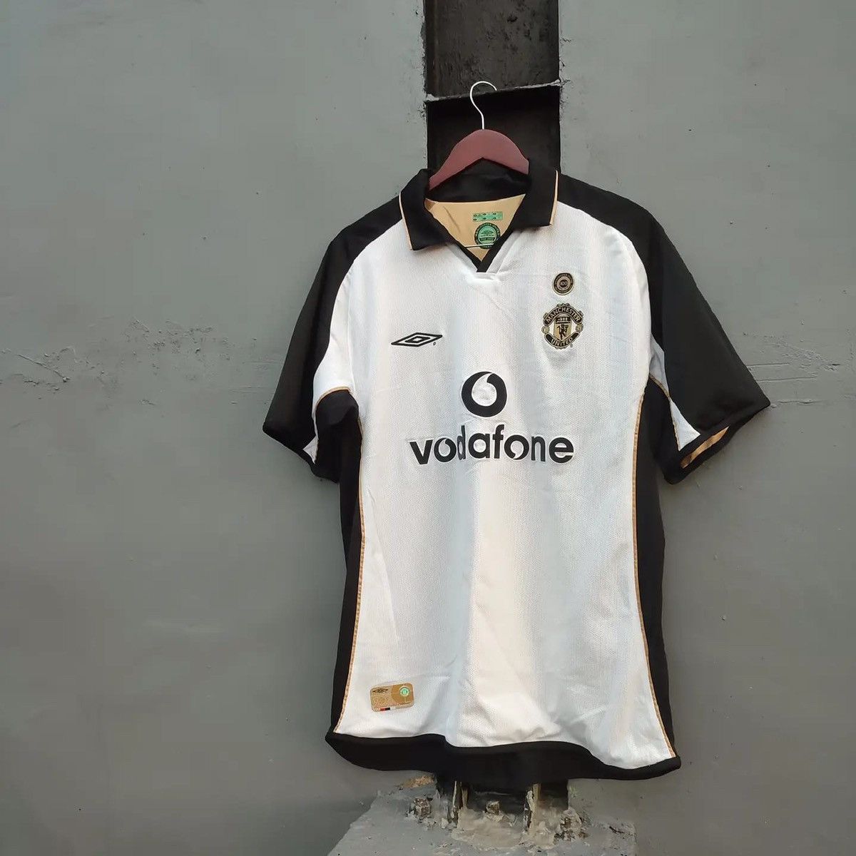 Vintage MANCHESTER UNITED UMBRO CENTENARY KIT JERSEY | Grailed
