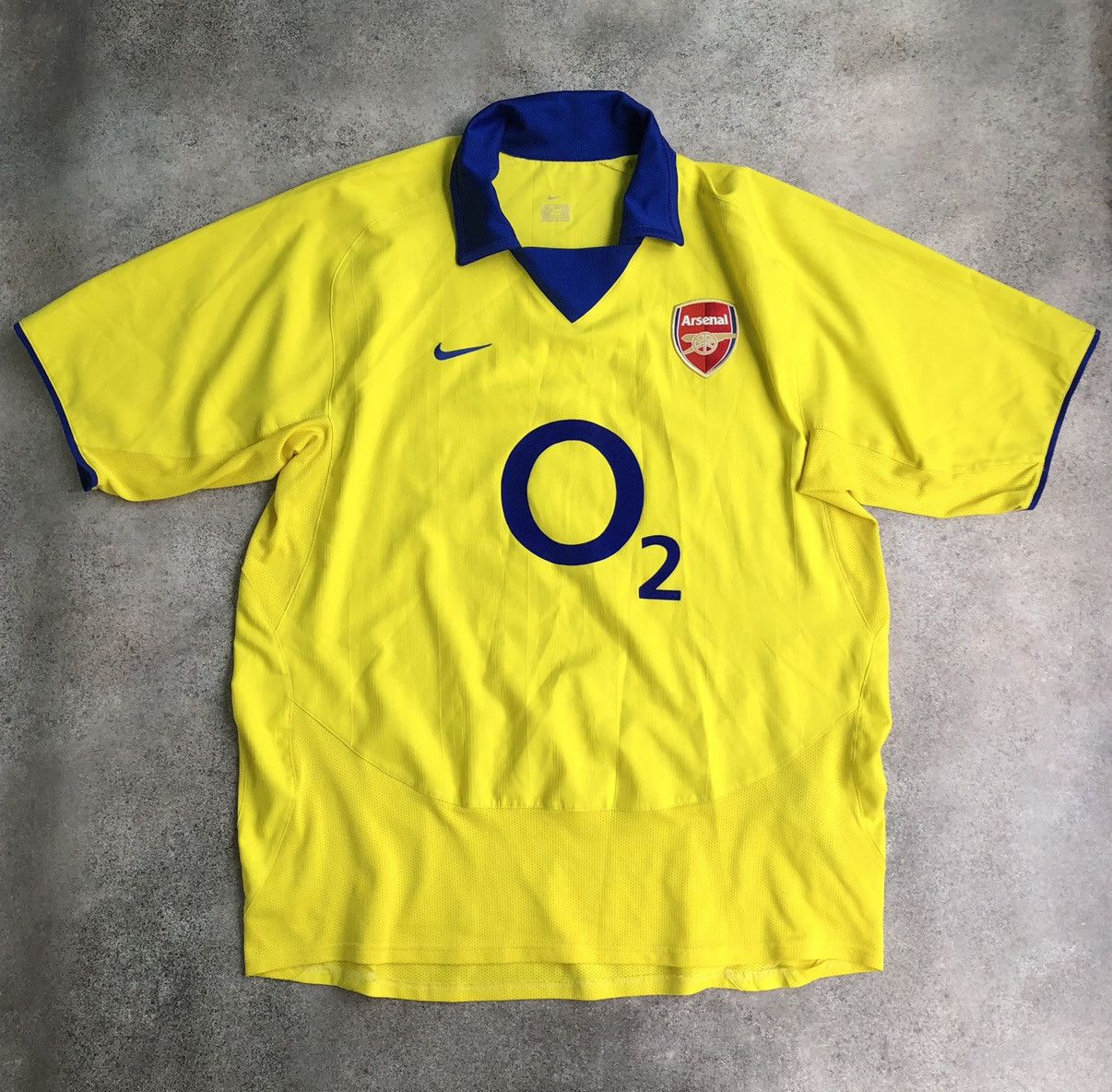 Nike × Soccer Jersey × Vintage Nike Arsenal O2 Vintage Soccer Jersey ...