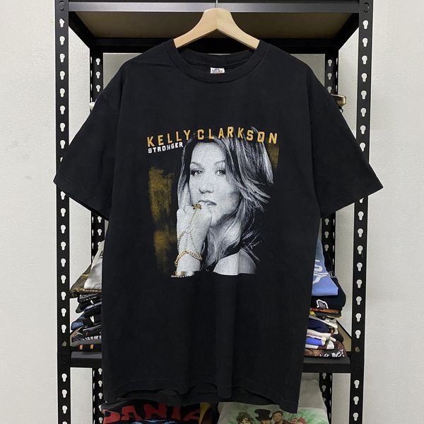 Vintage Vintage Kelly Clarkson Solo Singer Tour Tshirt ️ | Grailed