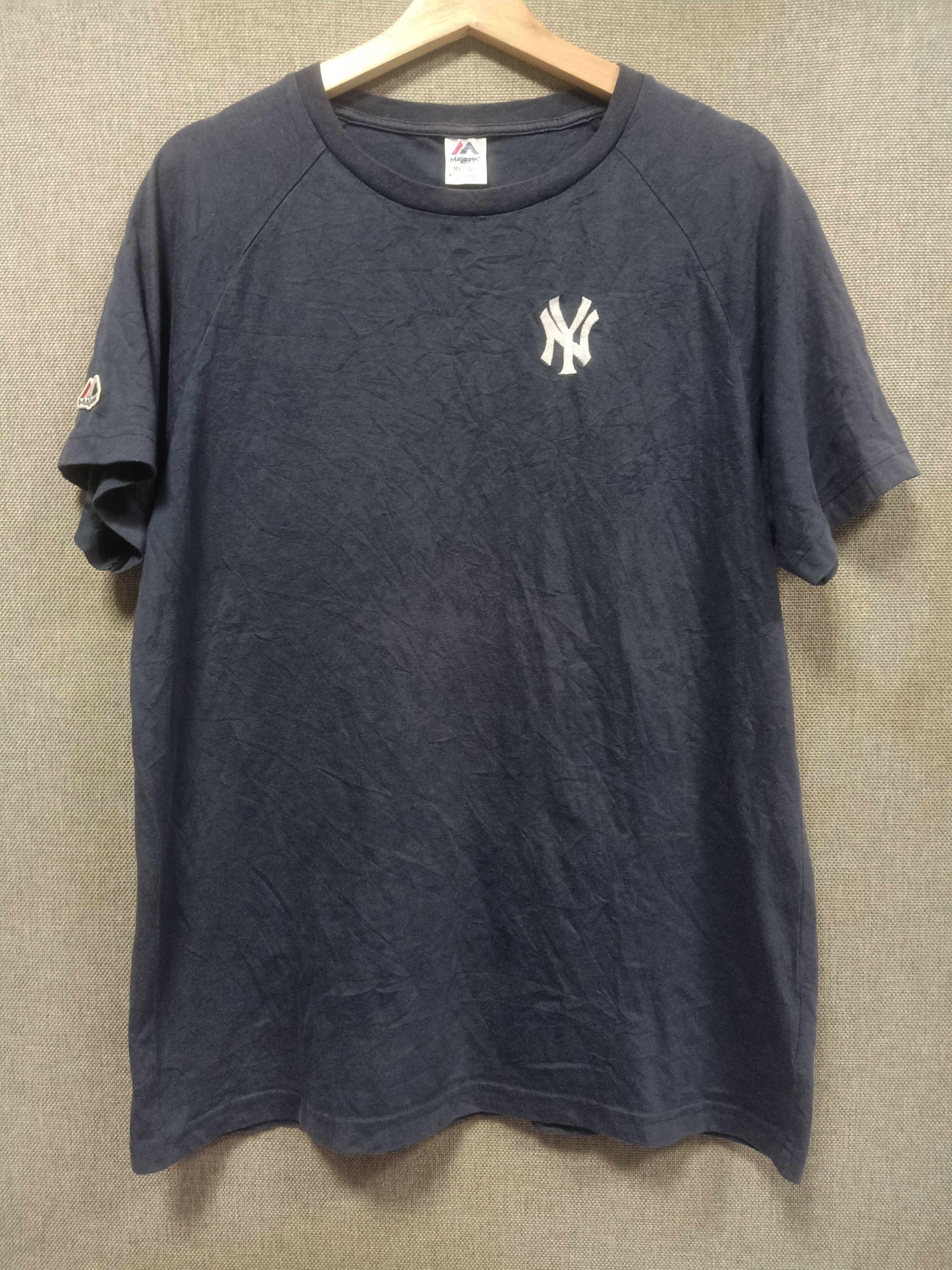 Majestic t shirt mlb new york yankees logo embroidery | Grailed