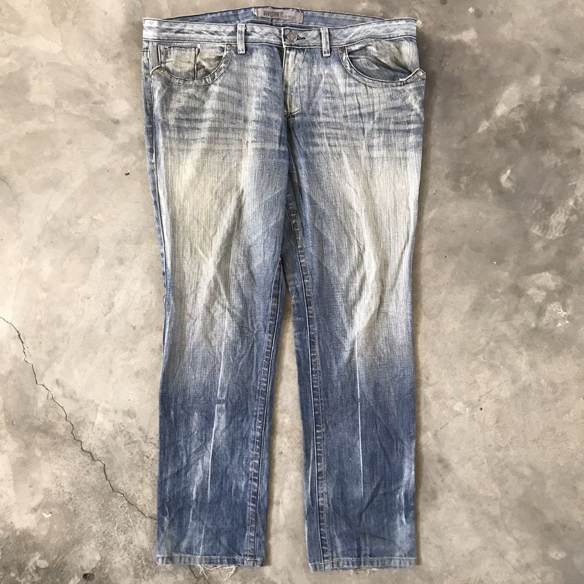 Vintage 🔥Vintage🔥 Divisione Acid Wash Sun Faded Jeans Big Sized | Grailed