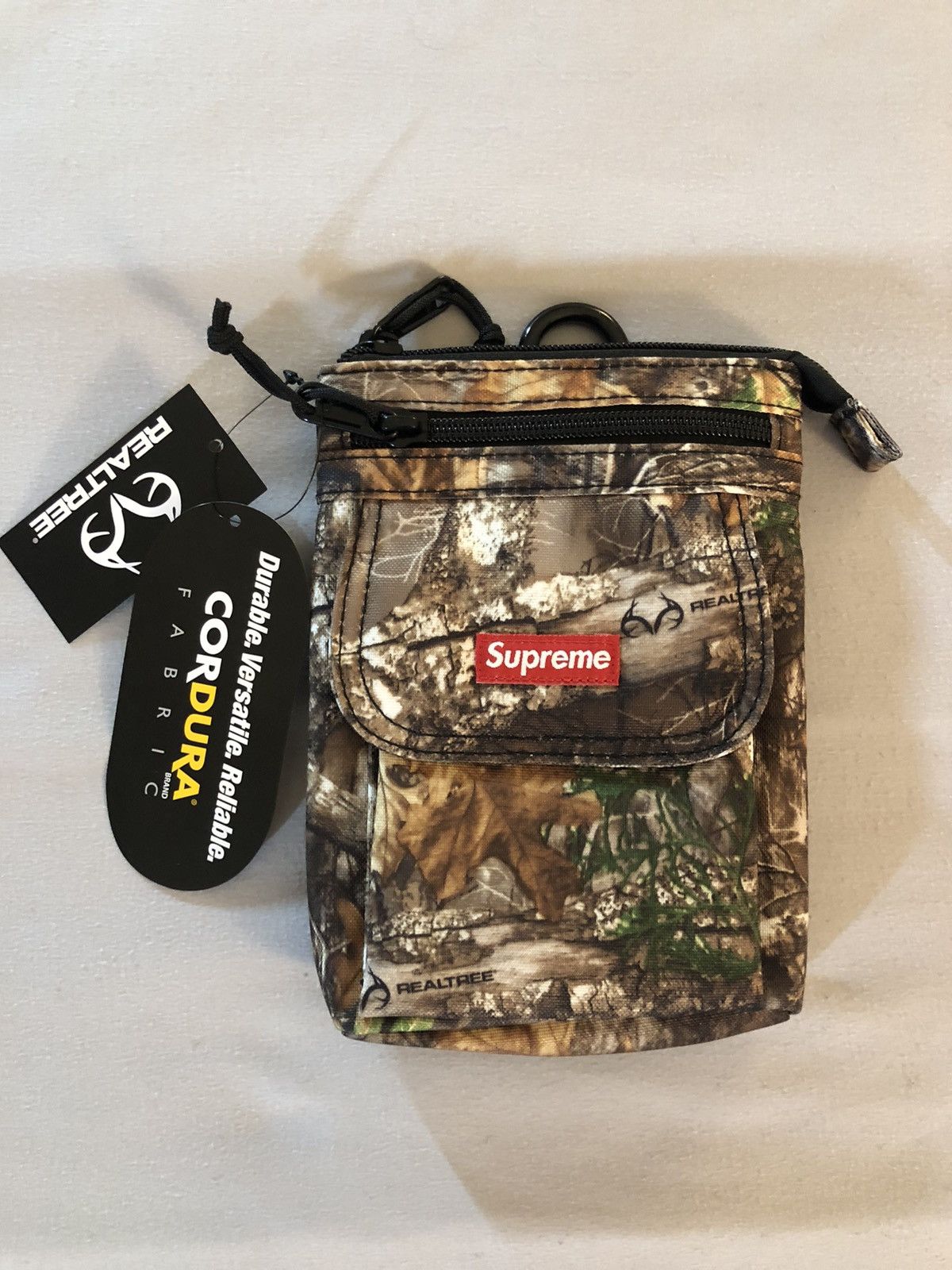 Supreme Supreme realtree sling bag | Grailed
