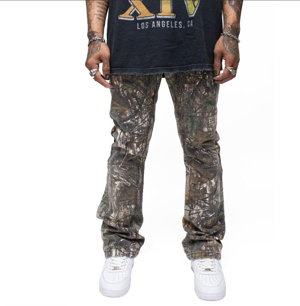 Mintcrew Mintcrew Camo Tree Flare Pants | Grailed