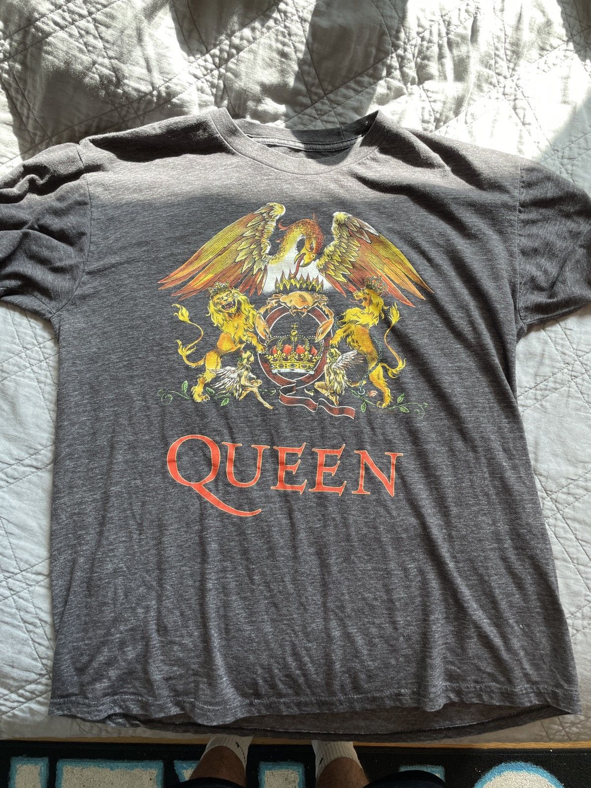Band Tees × Streetwear × Vintage Vintage “queen” T shirt | Grailed