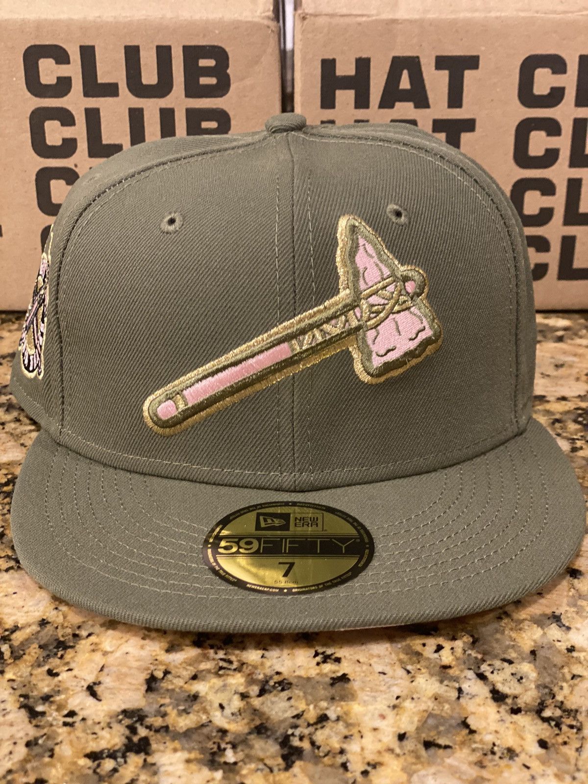 Hat Club × New Era 7 Military Green Atlanta Braves Axe Logo Fitted Pink ...