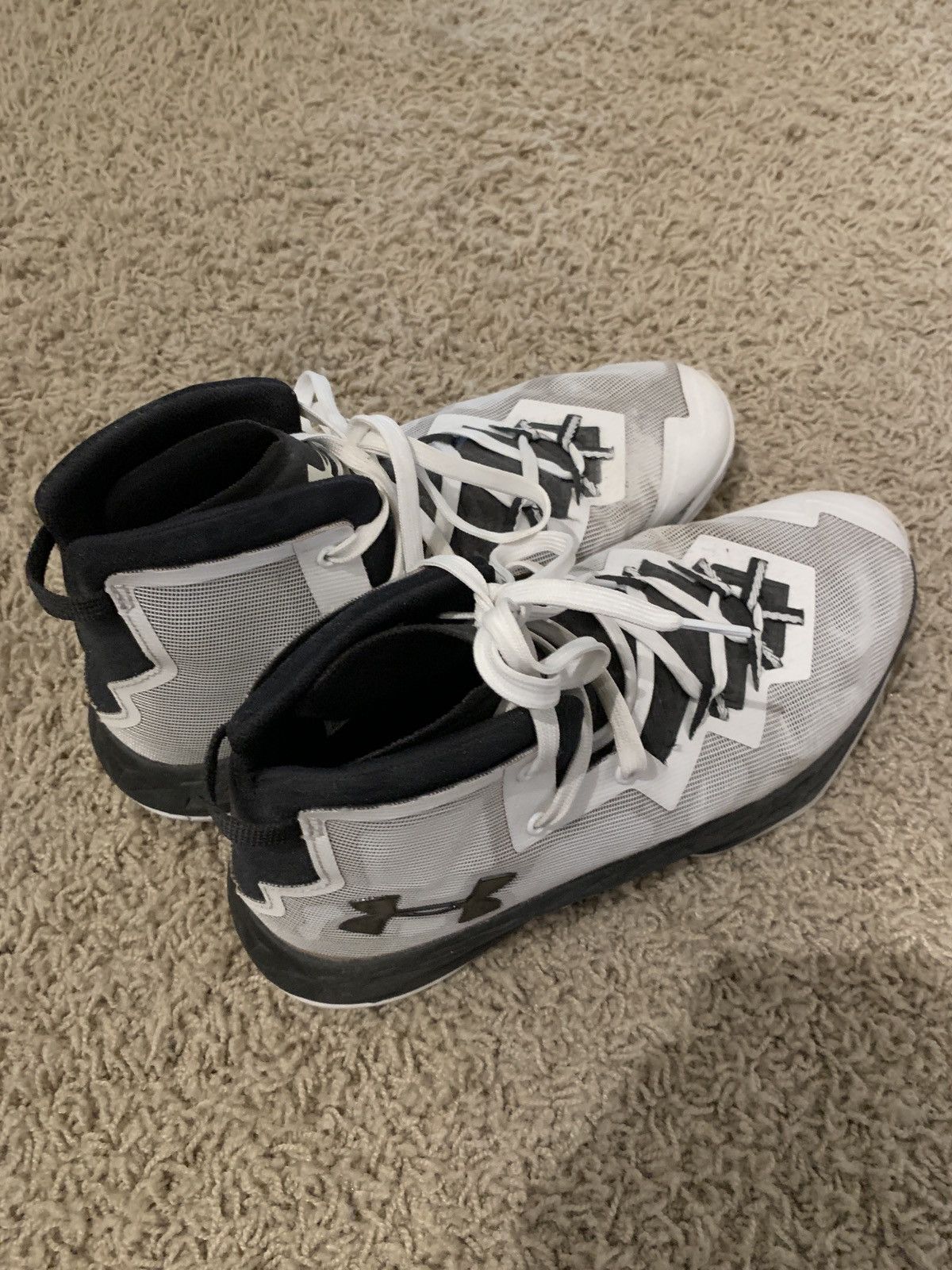 Under Armour Under Armour Lightning 4 Basketball Shoes | Grailed