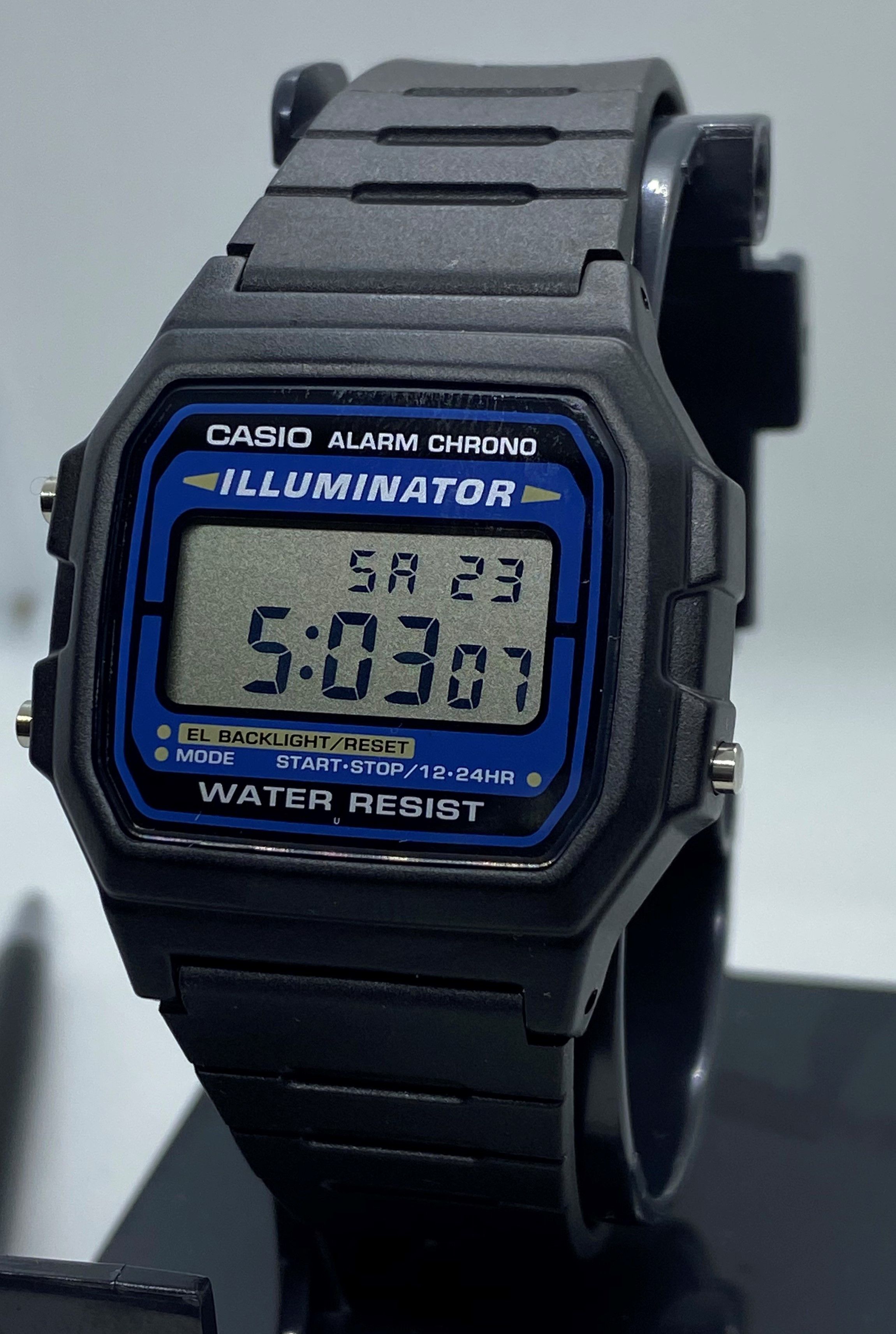 Casio Casio Rubber lightweight watch classic Brand New ITem | Grailed