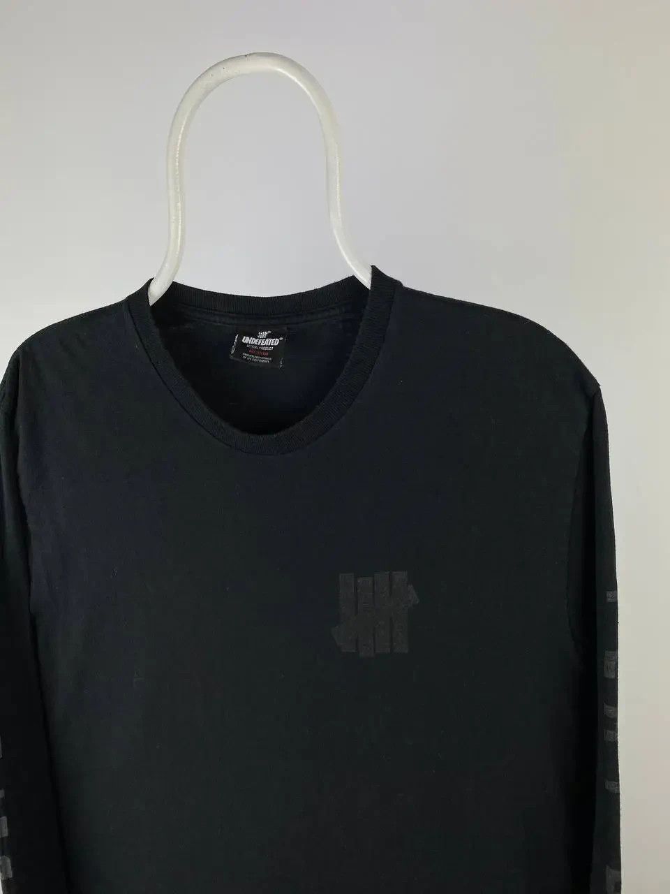Band Tees × Streetwear × Undefeated Undefeated long sleeve reflective ...