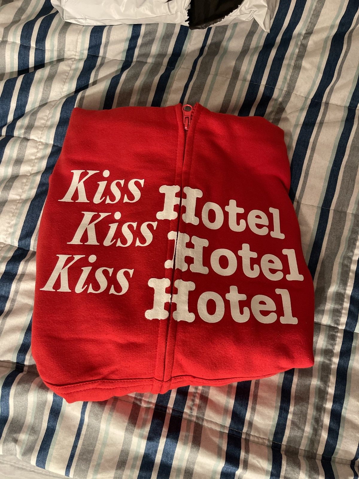 Streetwear Kiss Hotel Classic Zip-Up | Grailed