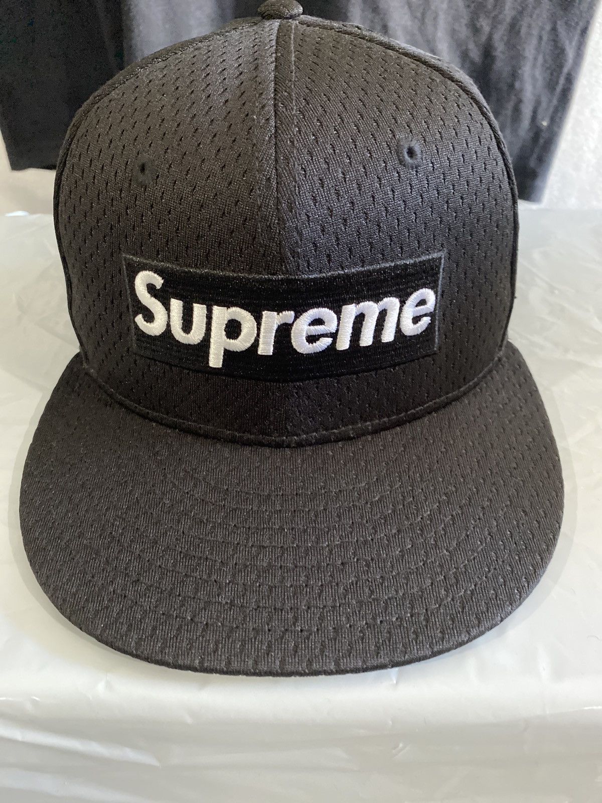 Supreme Black Supreme New Era World Famous 2018 Mesh Box Logo Cap | Grailed