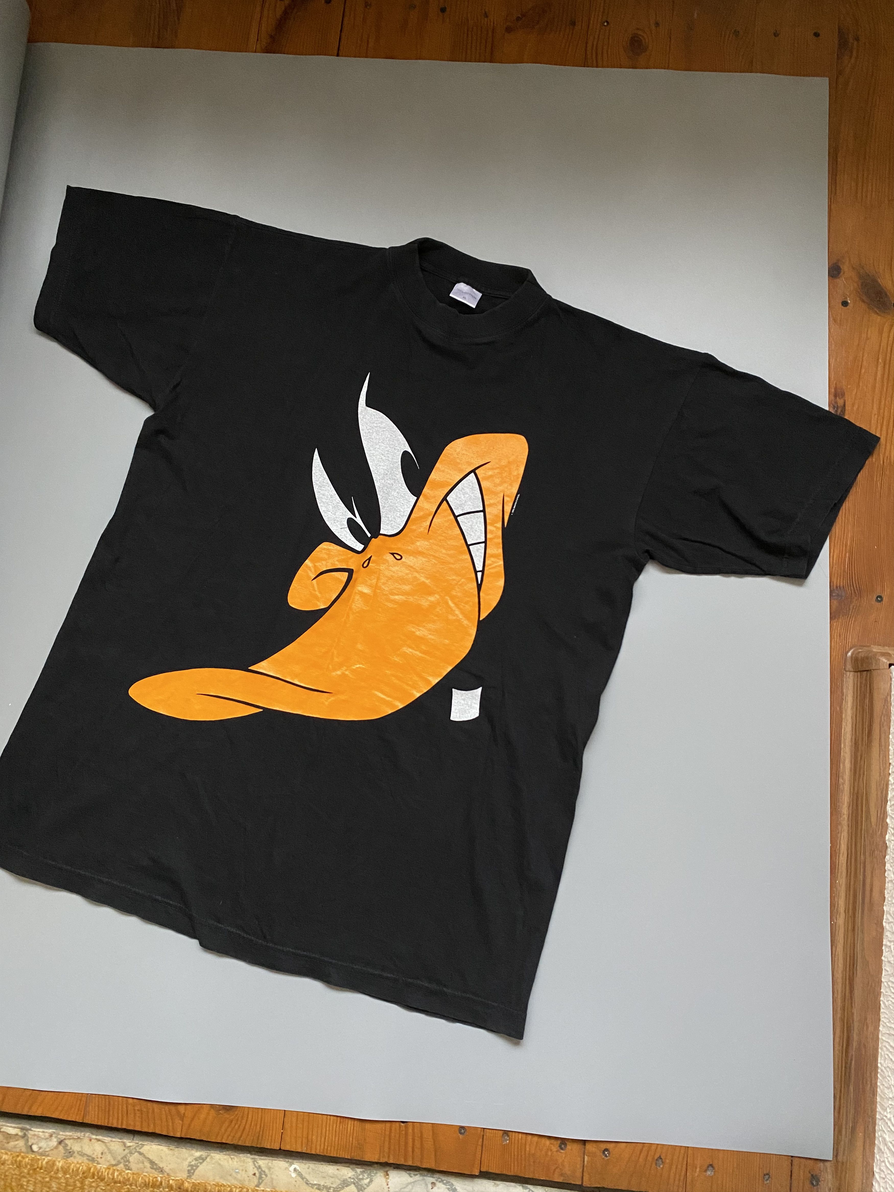 Cartoon Network × Vintage × Warner Bros Daffy Dack Looney Tunes Vintage ...