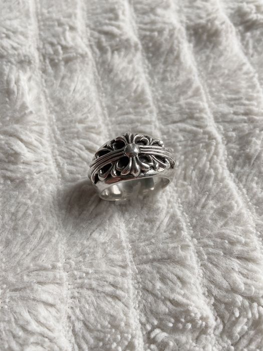 Chrome Hearts Chrome Hearts Mini Floral Ring 9,5US | Grailed