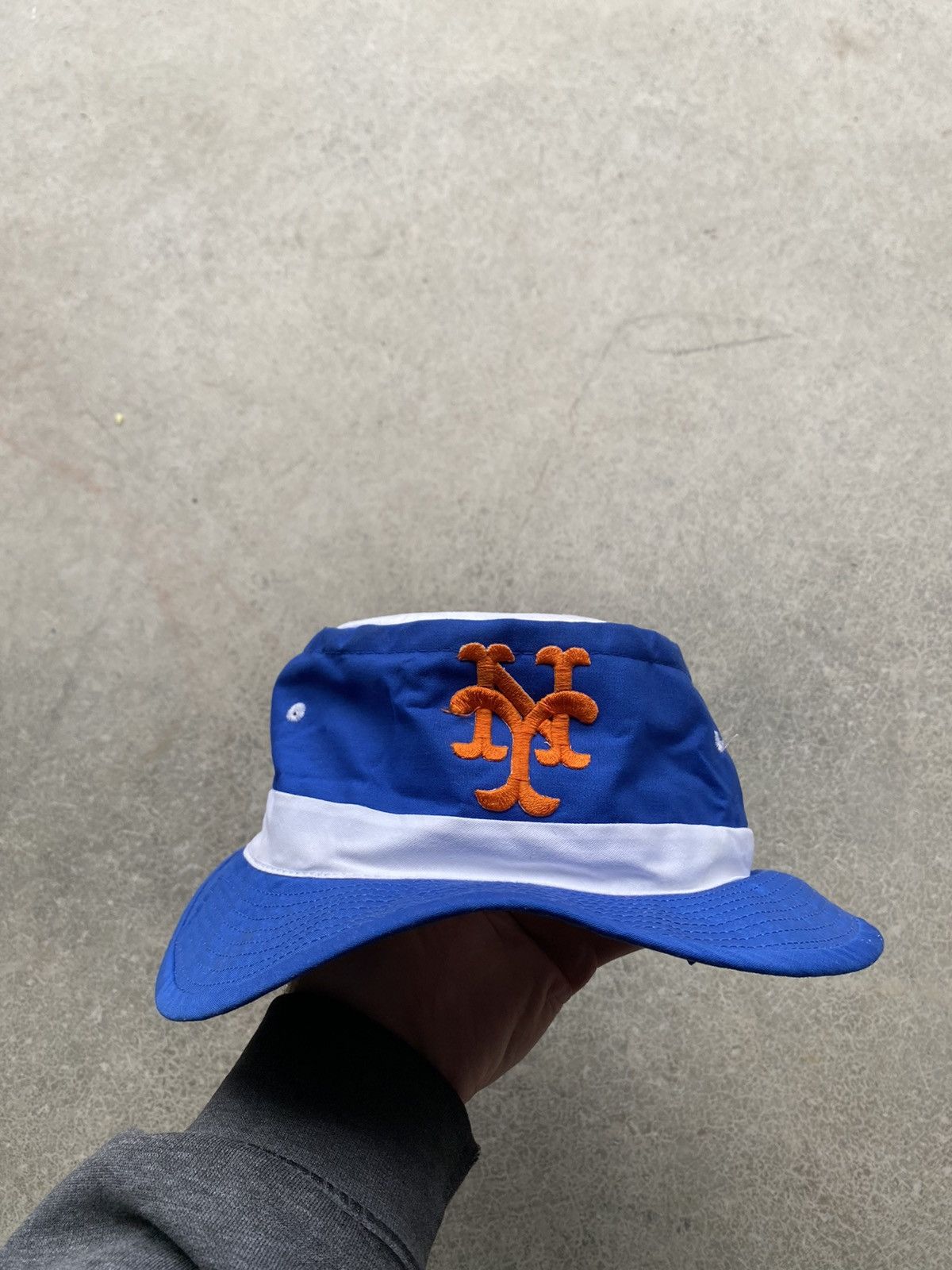 MLB × Streetwear × Vintage Vintage New York Mets bucket hat | Grailed