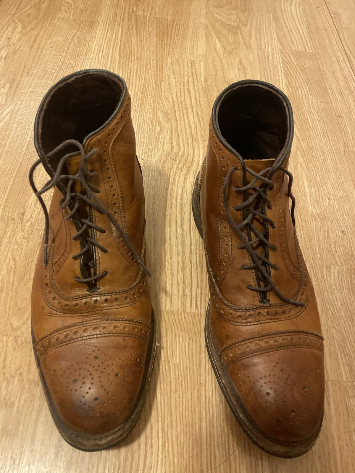 Allen Edmonds Hamilton boots (weatherproof) | Grailed