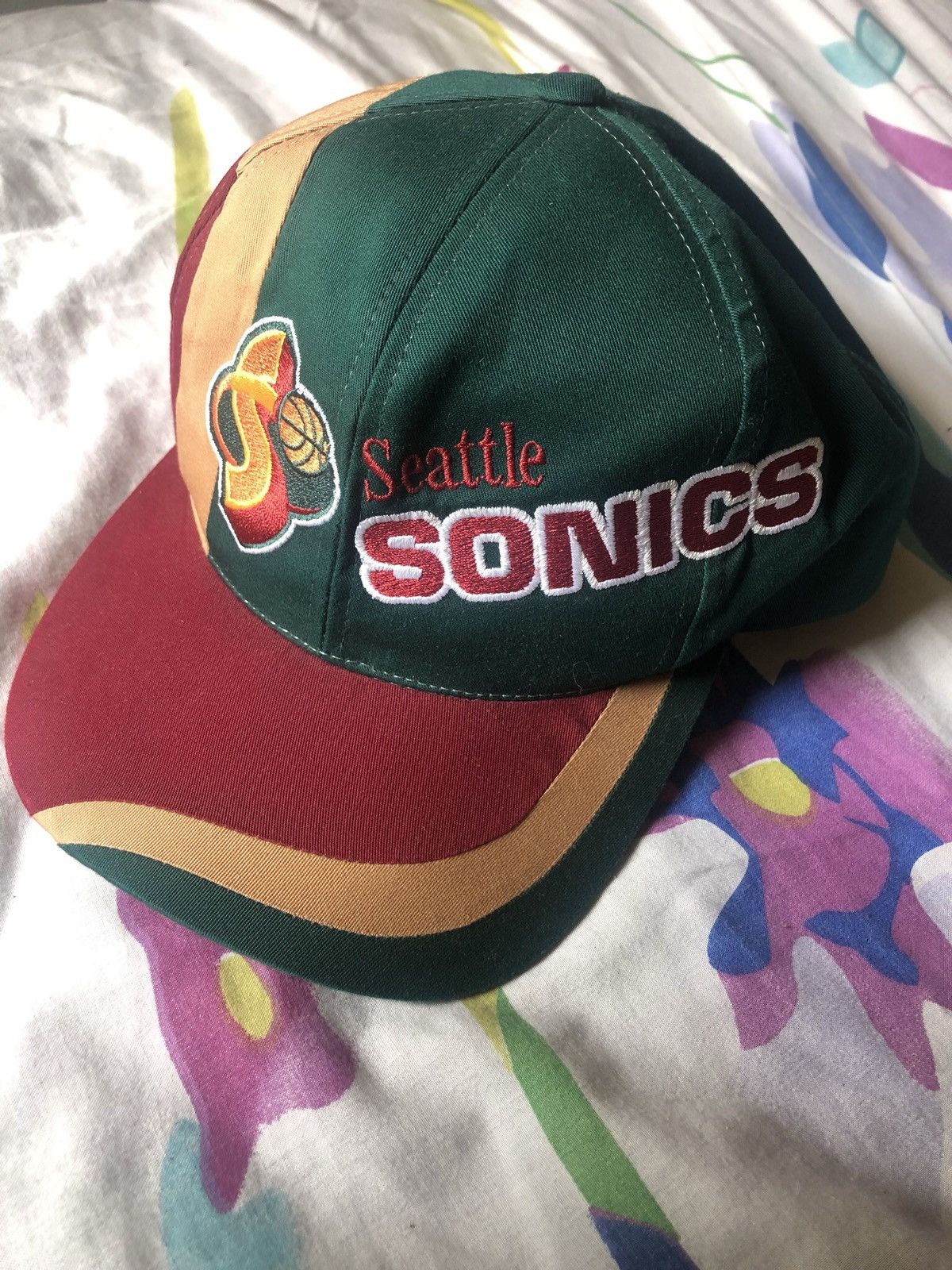 NBA × Vintage Vintage 90s NBA Seattle Sonics Snapback Cap | Grailed