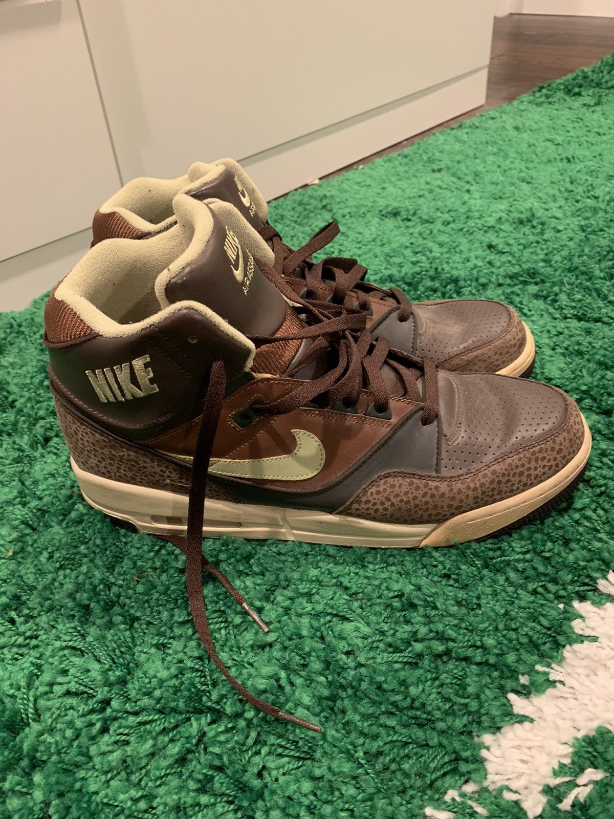 Nike Nike air assault | Grailed