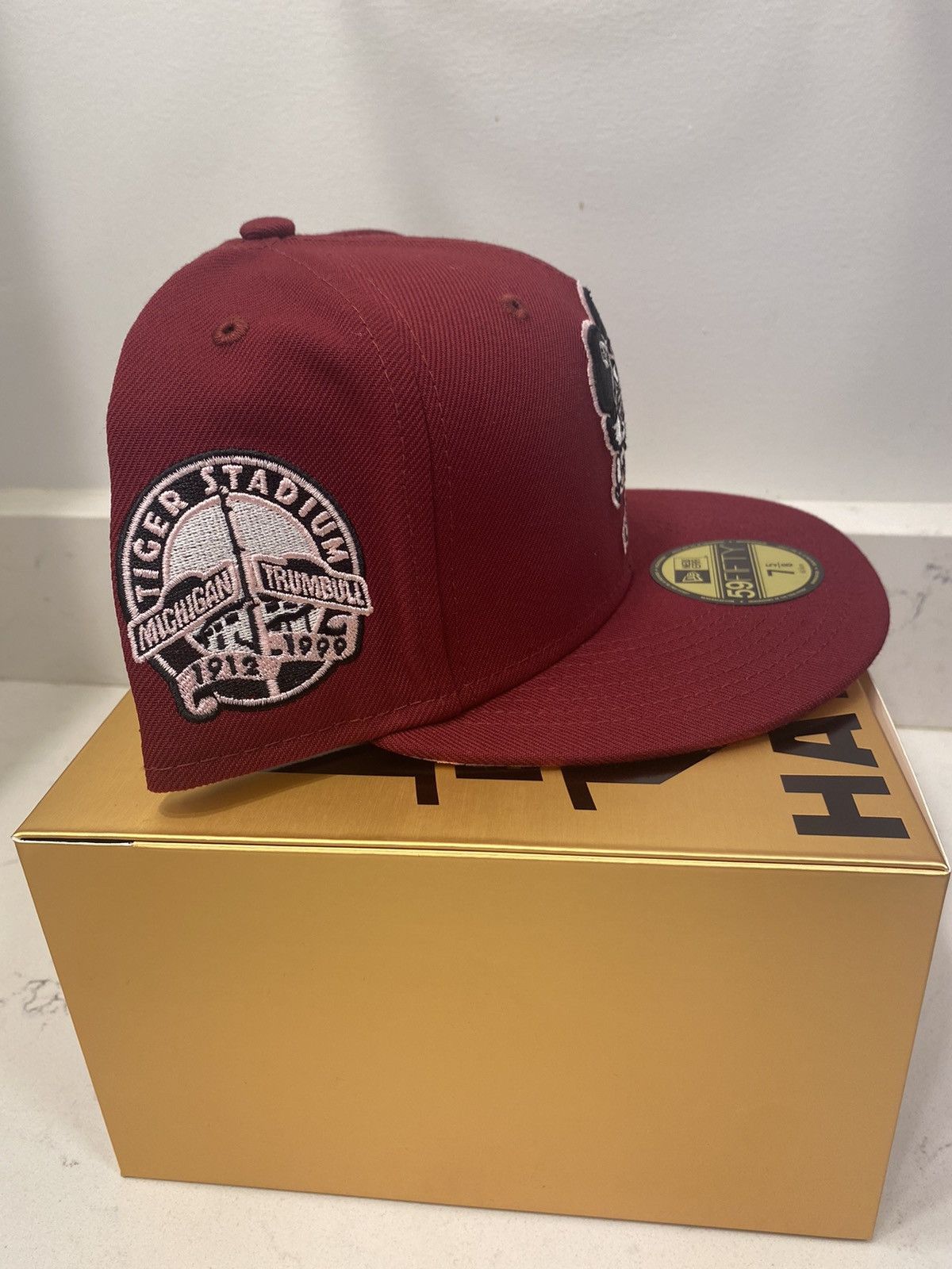 New Era Sports world Detroit tigers coked out tiger 7 5/8 | Grailed