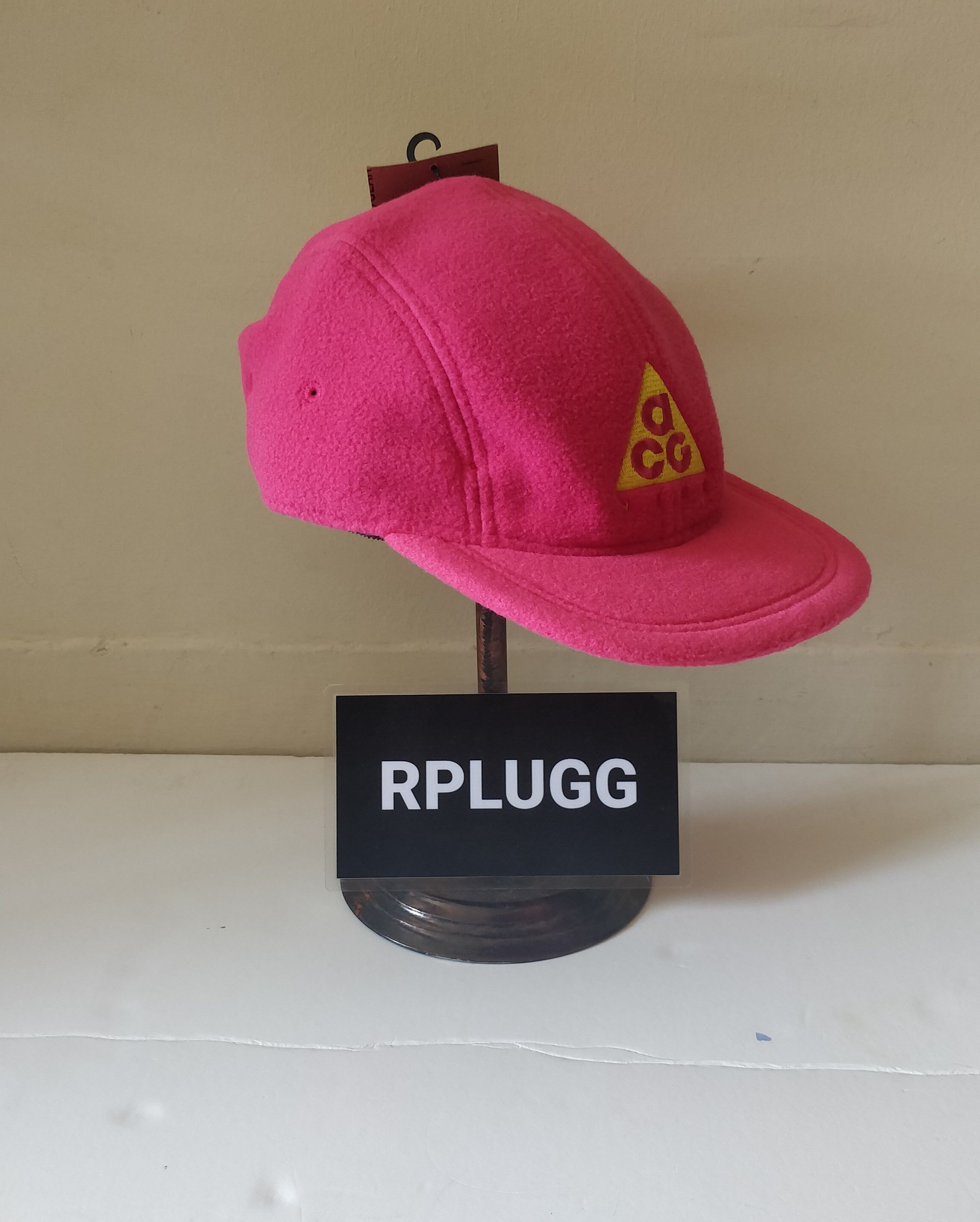 Nike ACG Nike ACG AW84 Fleece Cap BV1050-666 Rush Pink | Grailed