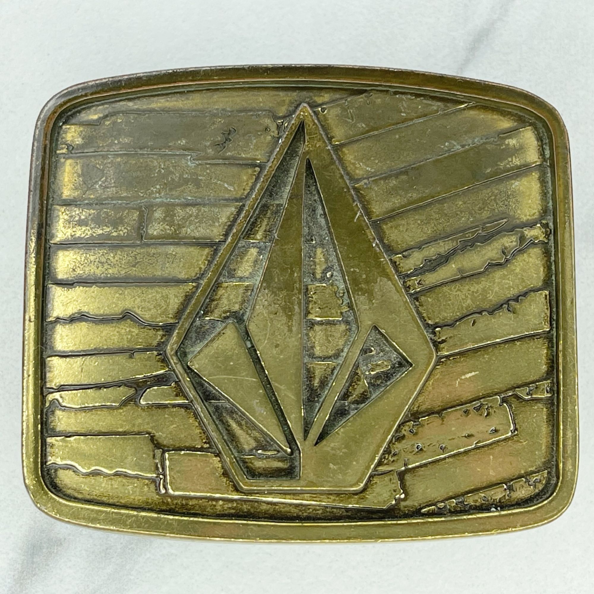 Vintage × Volcom Vintage Volcom Stone Logo California Gold Tone Belt ...