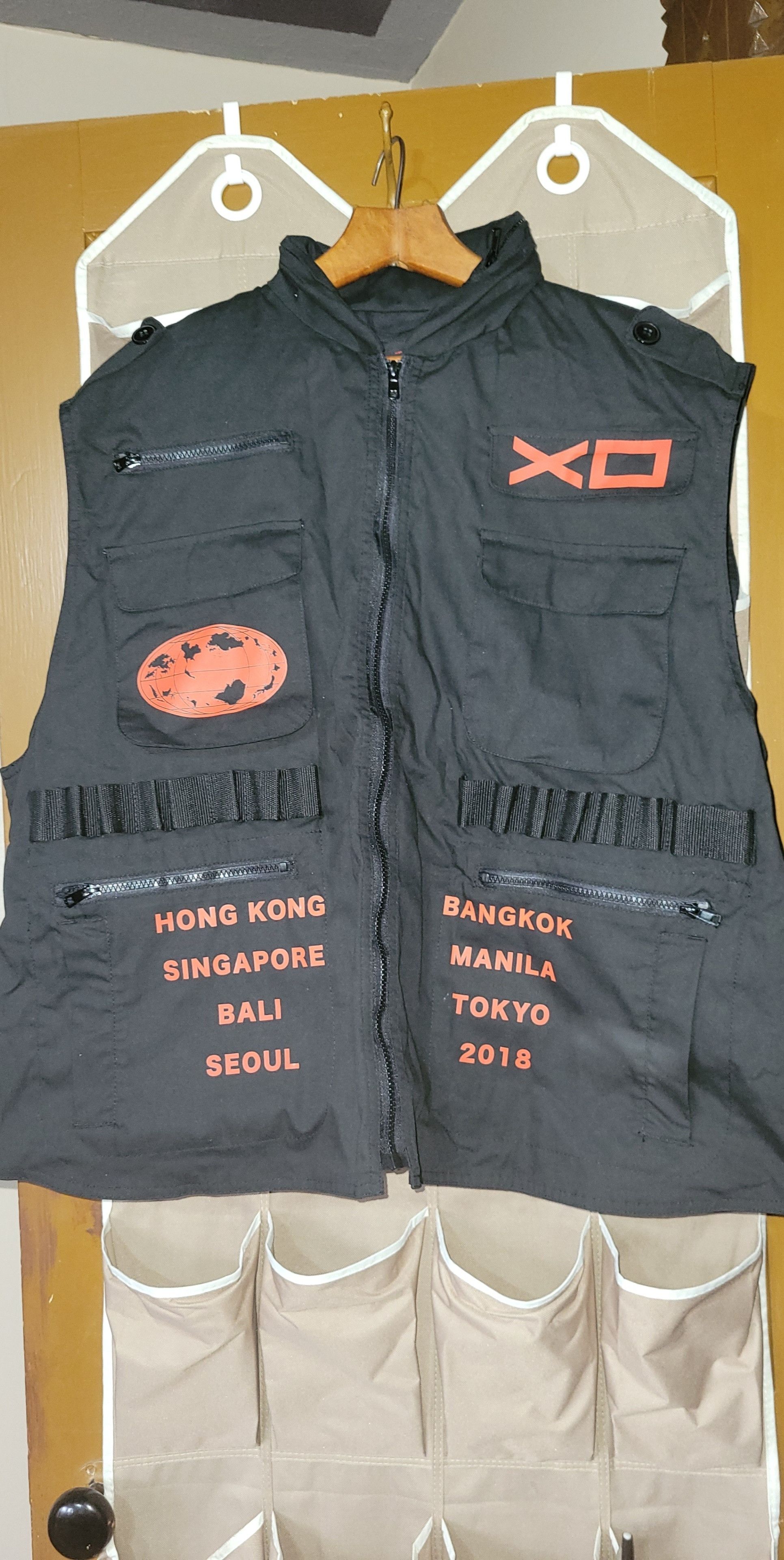 The Weeknd The Weeknd XO Asia Tour Ranger Vest Black and Trucker Hat ...