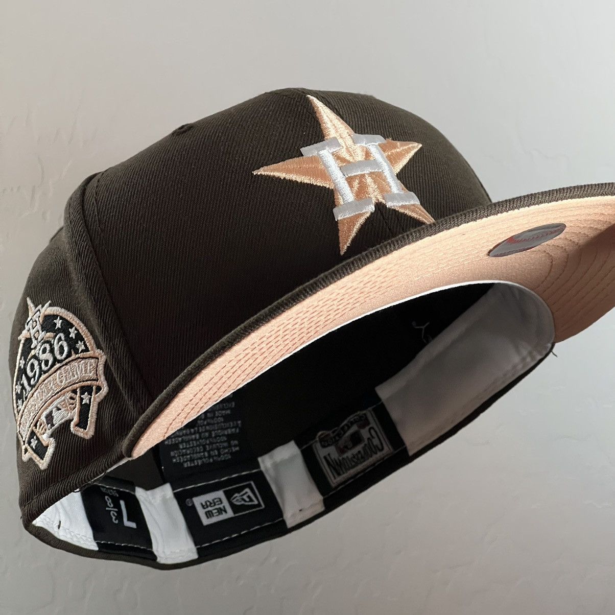 New Era Sportsworld Exclusive Astros 1986 Brown Fitted Peach 7 3/8 ...