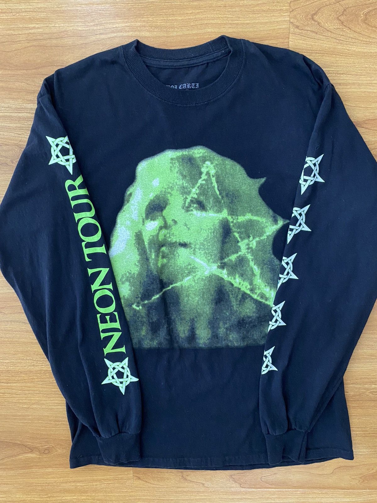 Playboi Carti × Tour Tee Playboi Carti Neon Tour Pentagram L/S Long ...