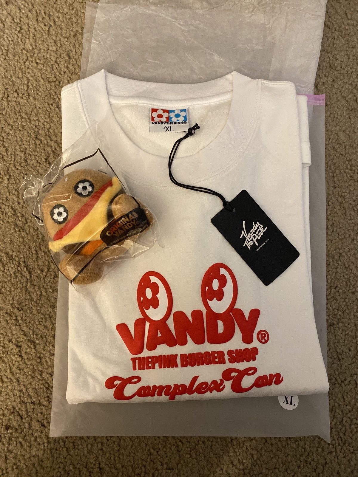 ComplexCon Vandy The Pink x ComplexCon 2021 Tee Shirt | Grailed
