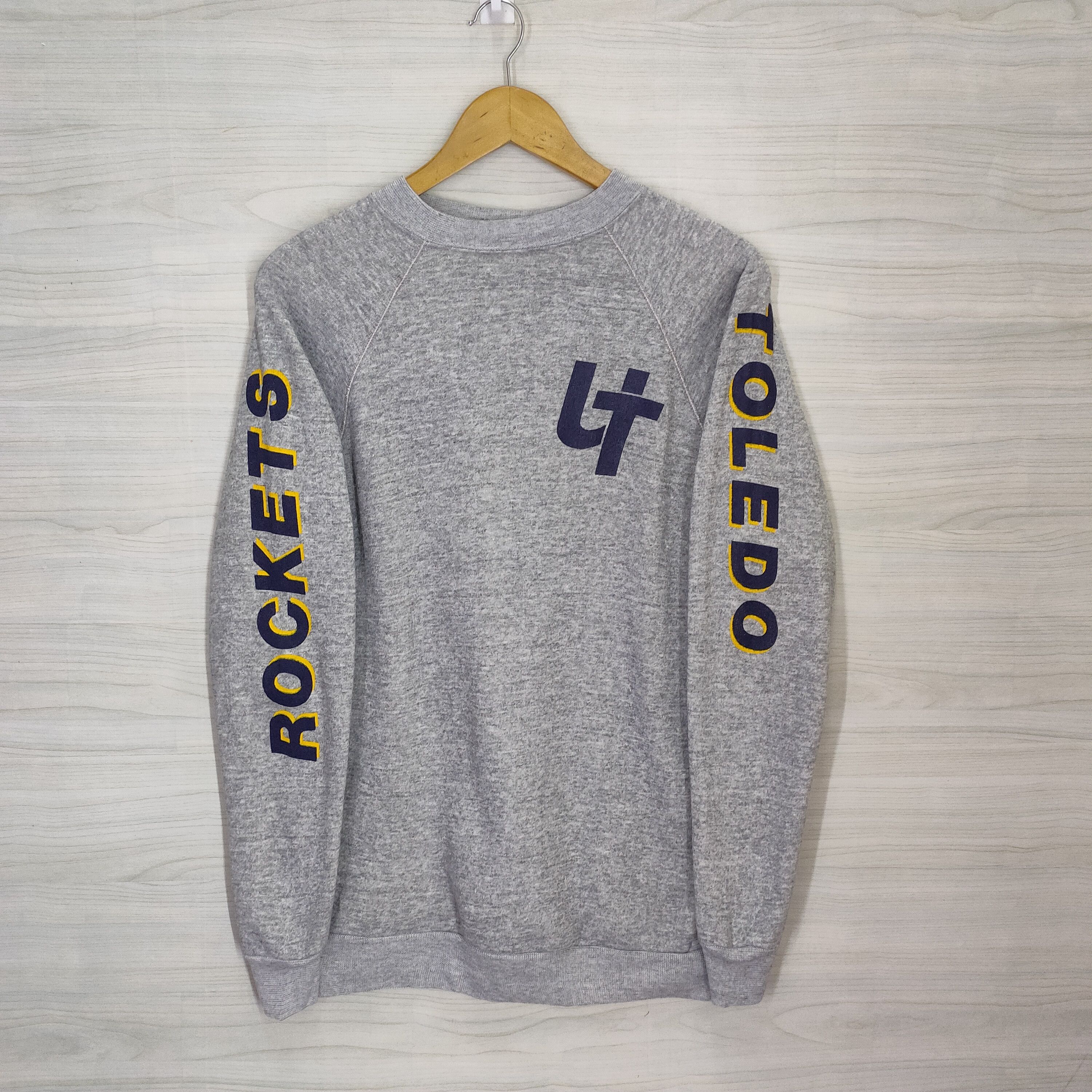 American College × Artek × Vintage Vintage 80s Artex University of ...