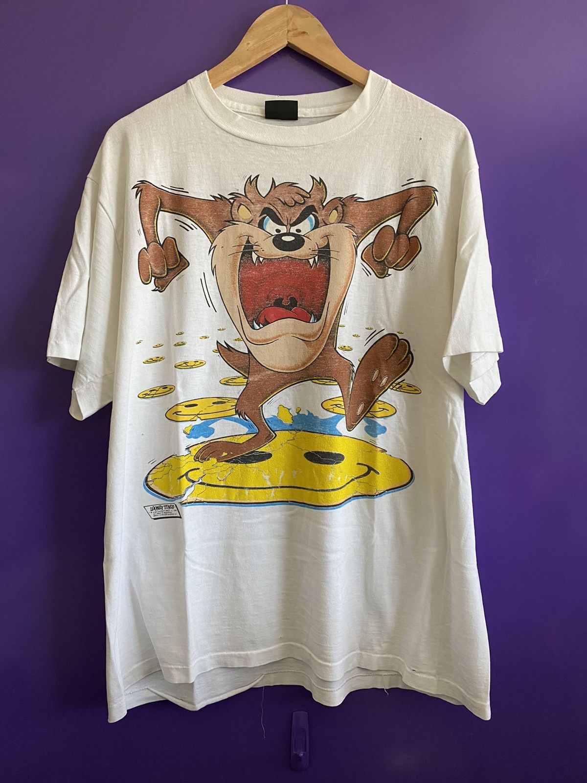 Vintage × Warner Bros Vintage 1989 Looney Tunes Taz Smiley Lightly ...
