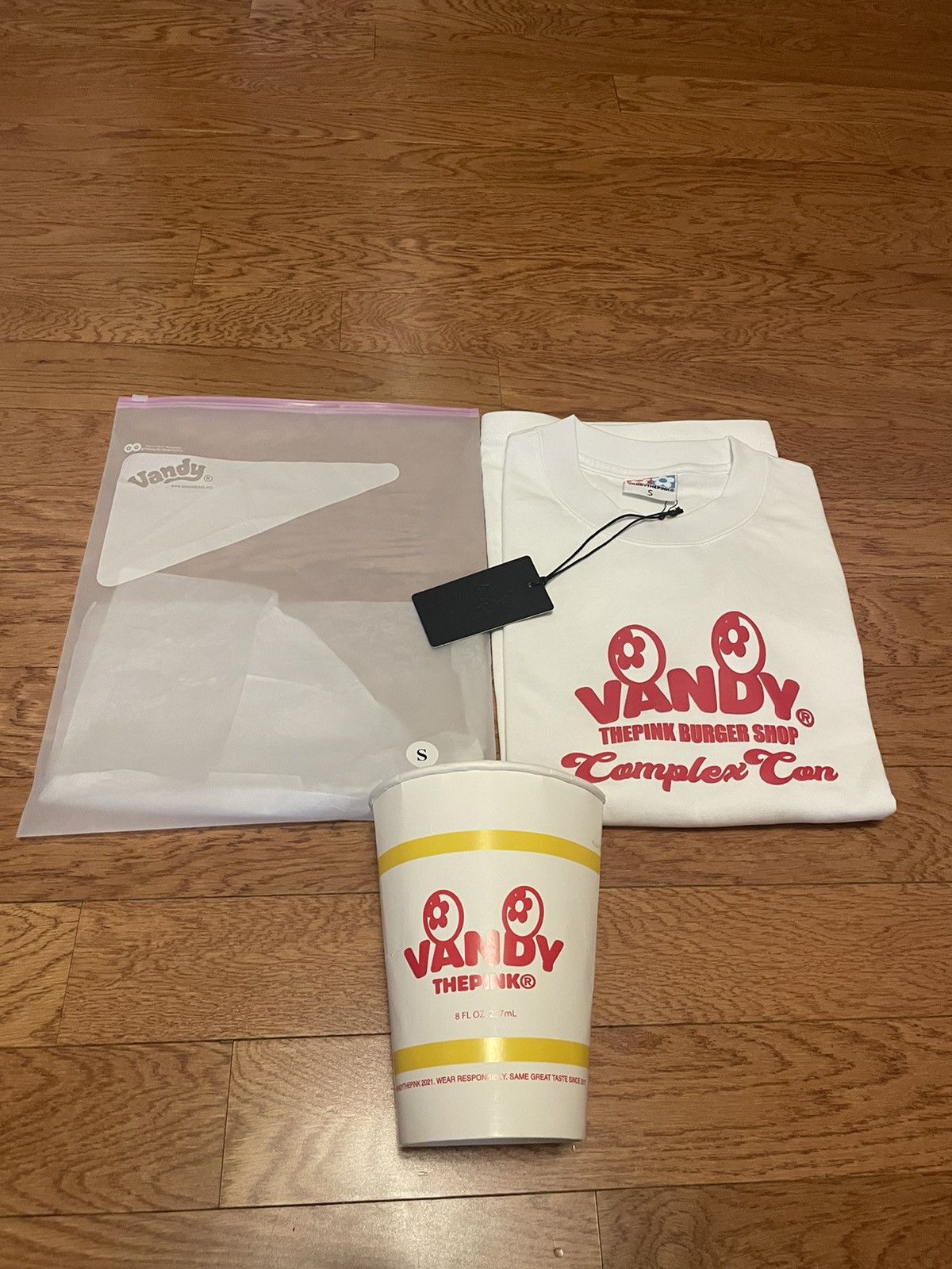 Vandy The Pink Vandy The Pink Complex Con 2021 T-Shirt | Grailed