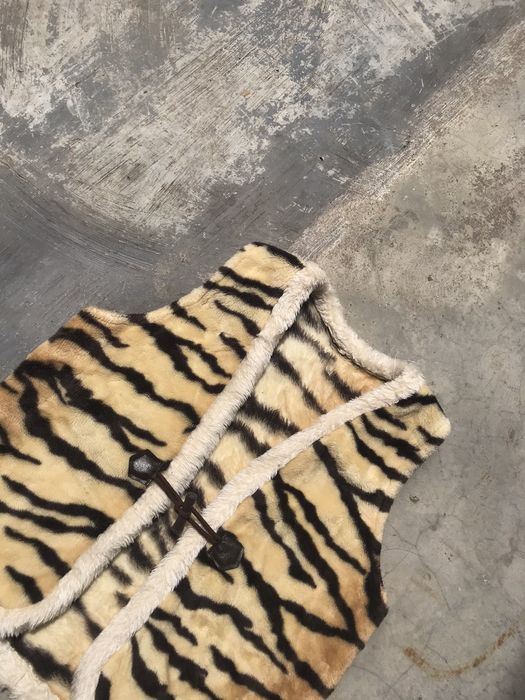 Japanese Brand Tiger Stripe Print Sherpa Vests | Grailed