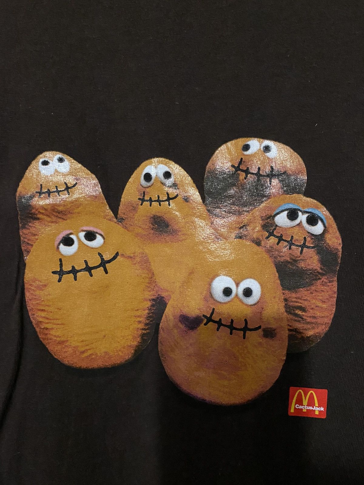 Streetwear × Travis Scott Travis Scott McDonald’s squad chicken nugget ...