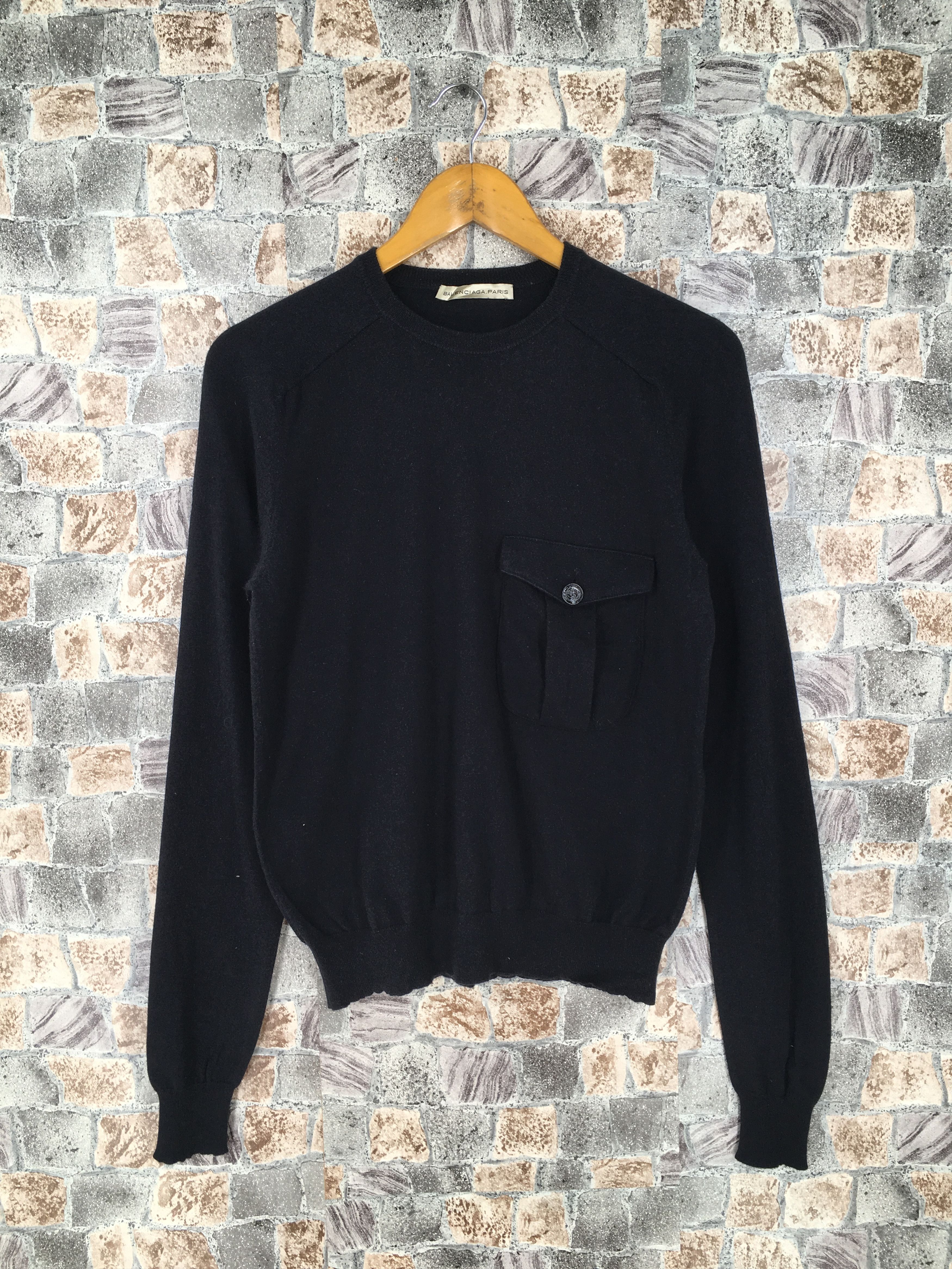 Balenciaga Balenciaga Paris Black Jumper Pullover Size Small | Grailed