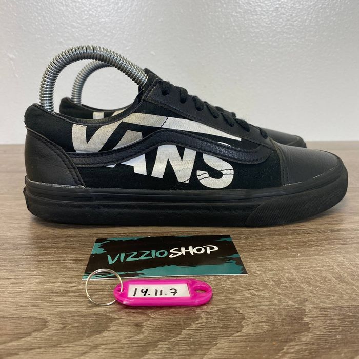 Vans Vans - Old Skool Low Black Sneakers - Women's 7.5 - 721278 | Grailed