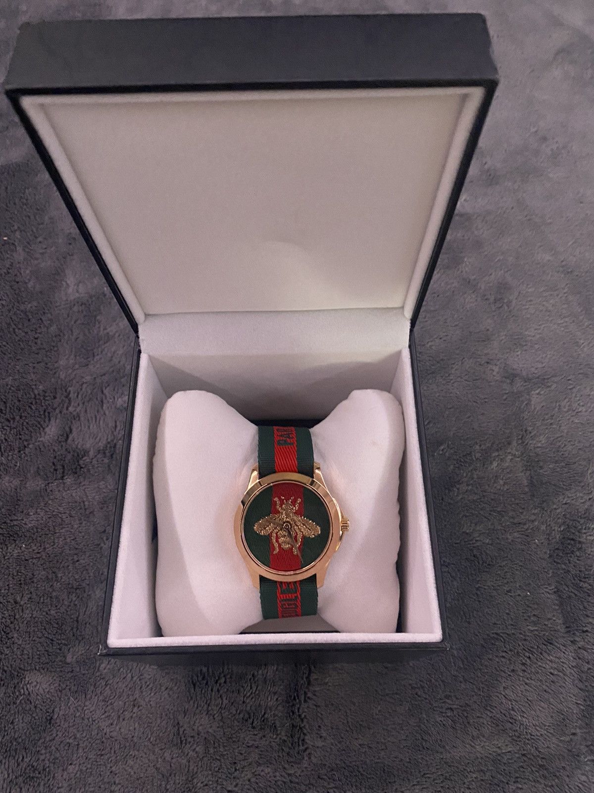Gucci GUCCI BUMBLE BEE WATCH | Grailed