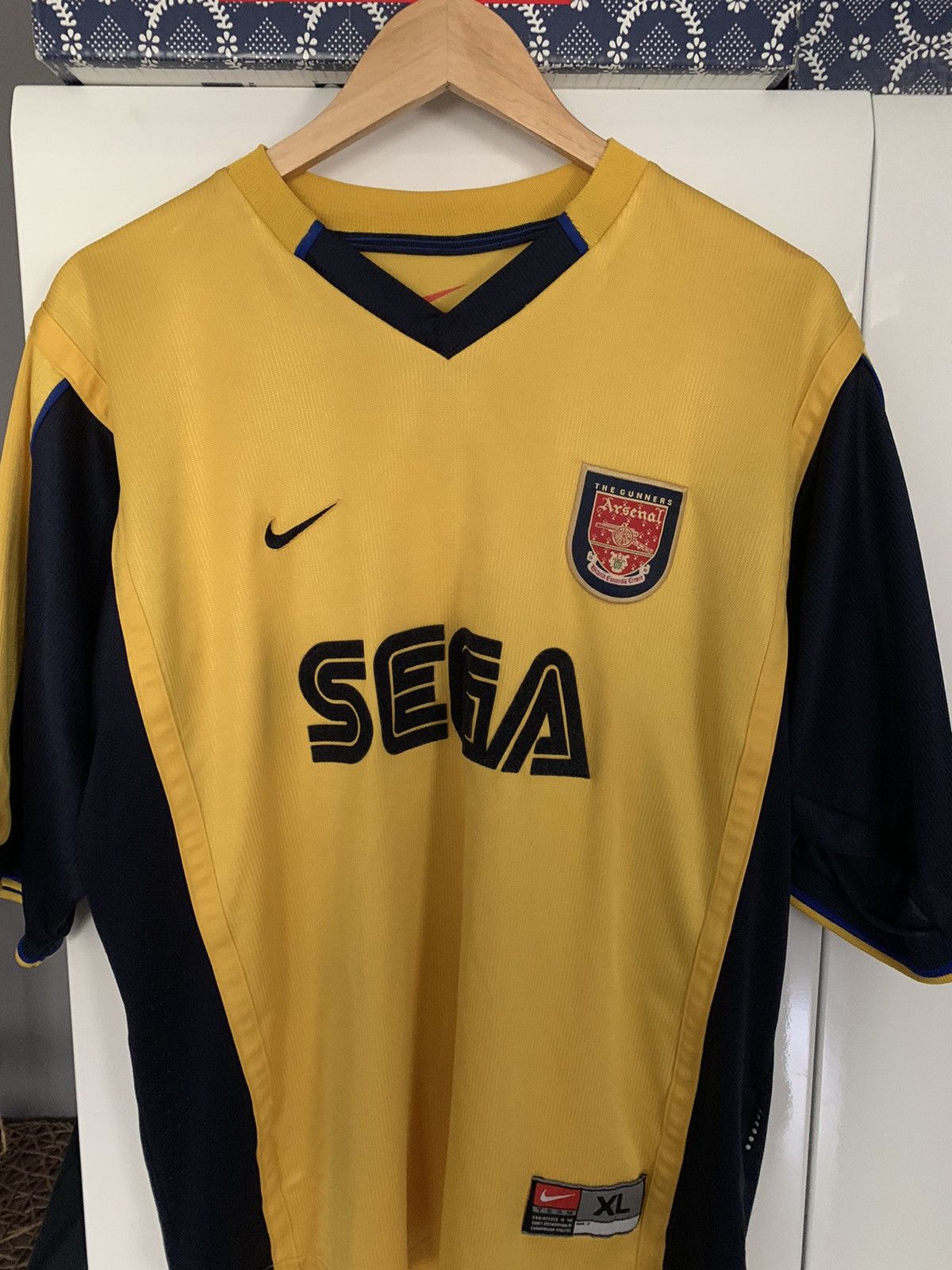 Nike Kanu 25 nike sega arsenal 1999/01 | Grailed