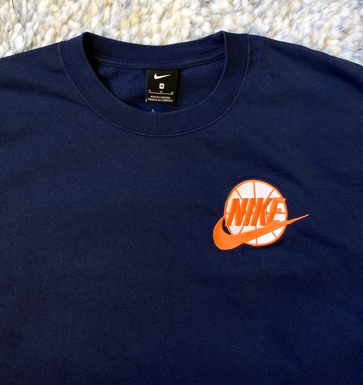 Nike × Streetwear Nike logo embroidered Tee Shirt | Grailed