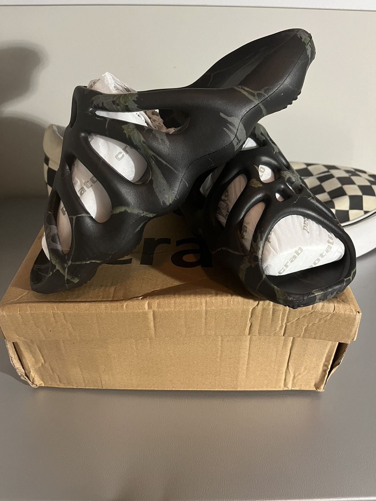 Imran Potato Imran Potato crab slides | Grailed